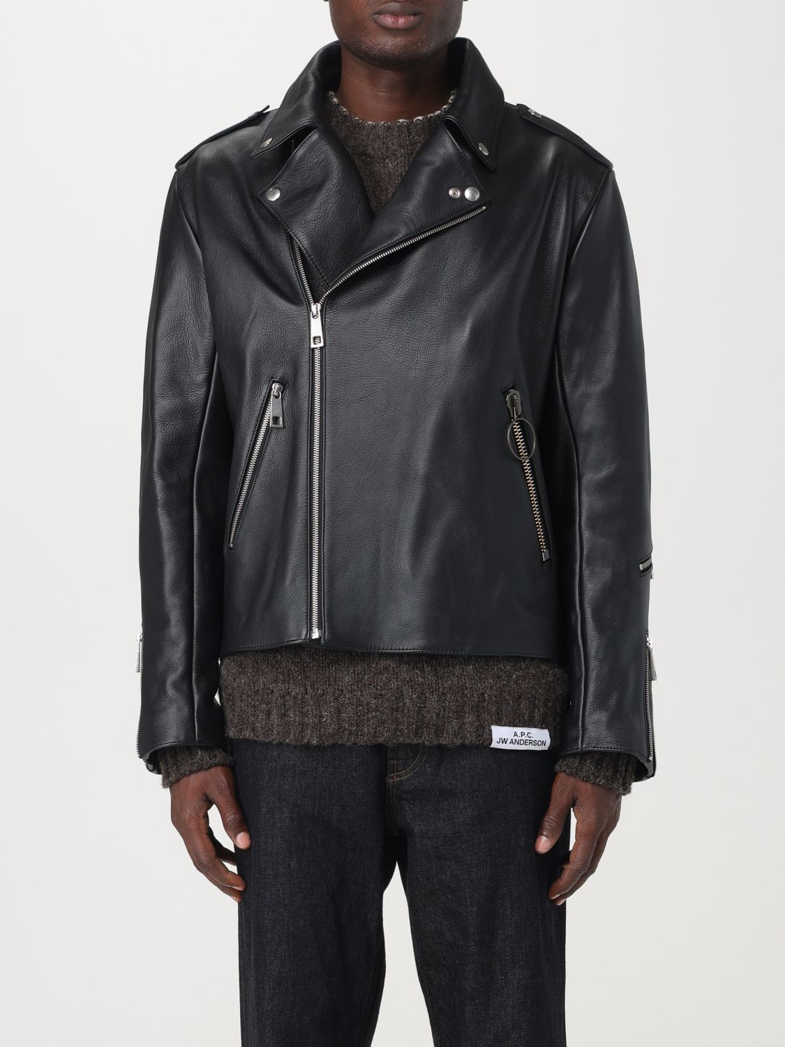 27039389~black_0.jpg