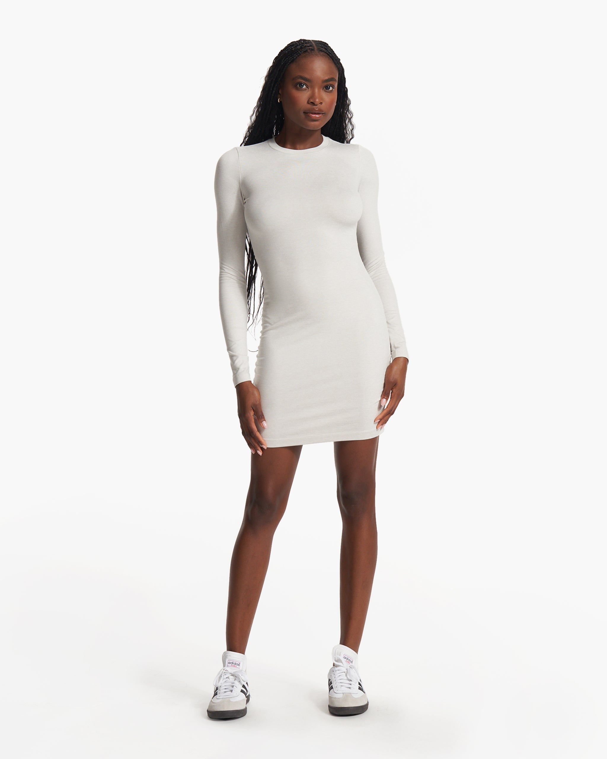 Vuori Long Sleeve Halo Essential Dress - Salt Heather | Editorialist