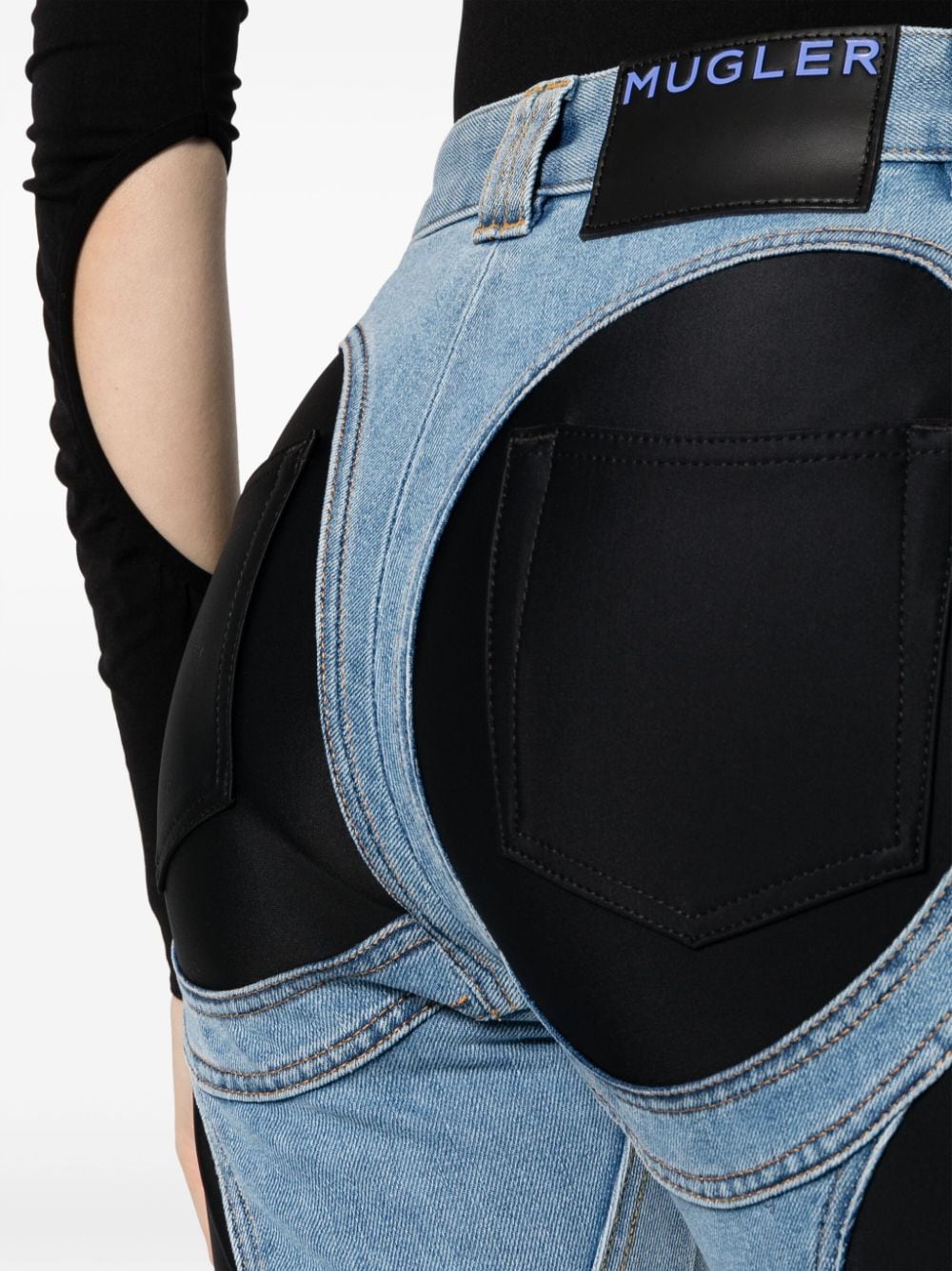 MUGLER　　スパイラルパネルデニムパンツ　イタリア製 38 Mugler Spiral Split-Hem Jeans In Blue - 72% Off | Editorialist