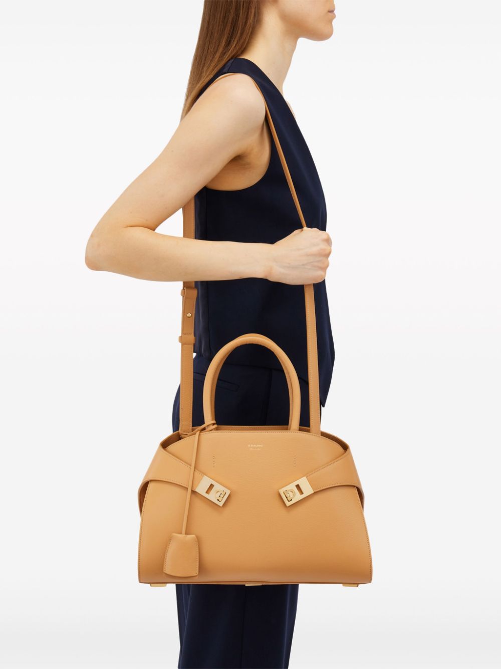SALVATORE FERRAGAMO Ferragamo Hug Handbag M