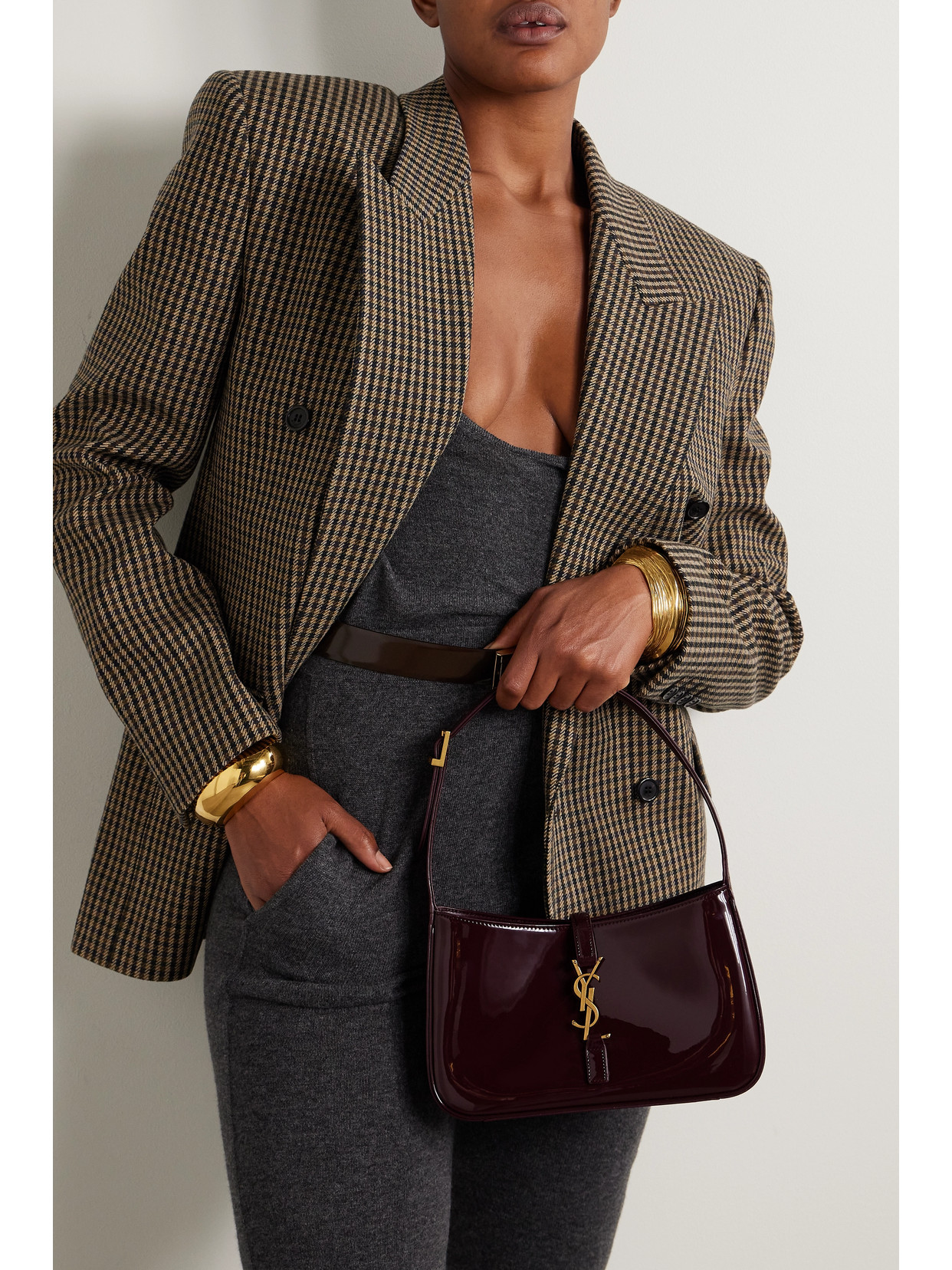 SAINT LAURENT SAINT LAURENT le 5 à 7 Patent-Leather Shoulder Bag
