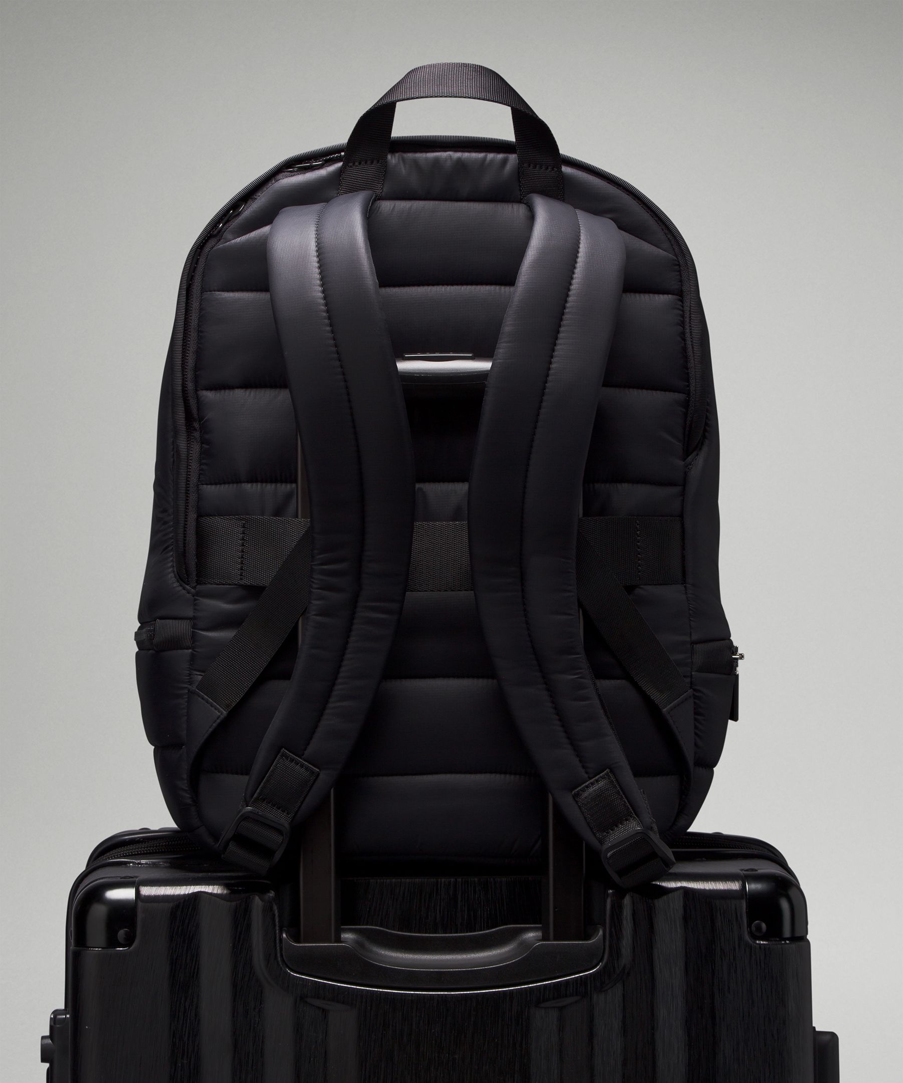 Lululemon Wunderpuff Backpack - Discontinued, Rhino Gray Lululemon Wunder Puff Backpack 20l - Black | Editorialist main image 2