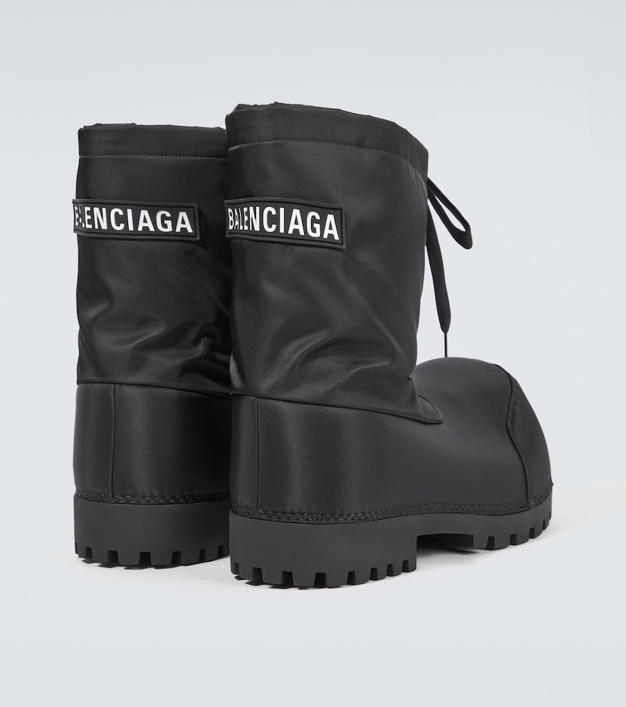 Balenciaga Alaska Fur Low Boots - Black | Editorialist