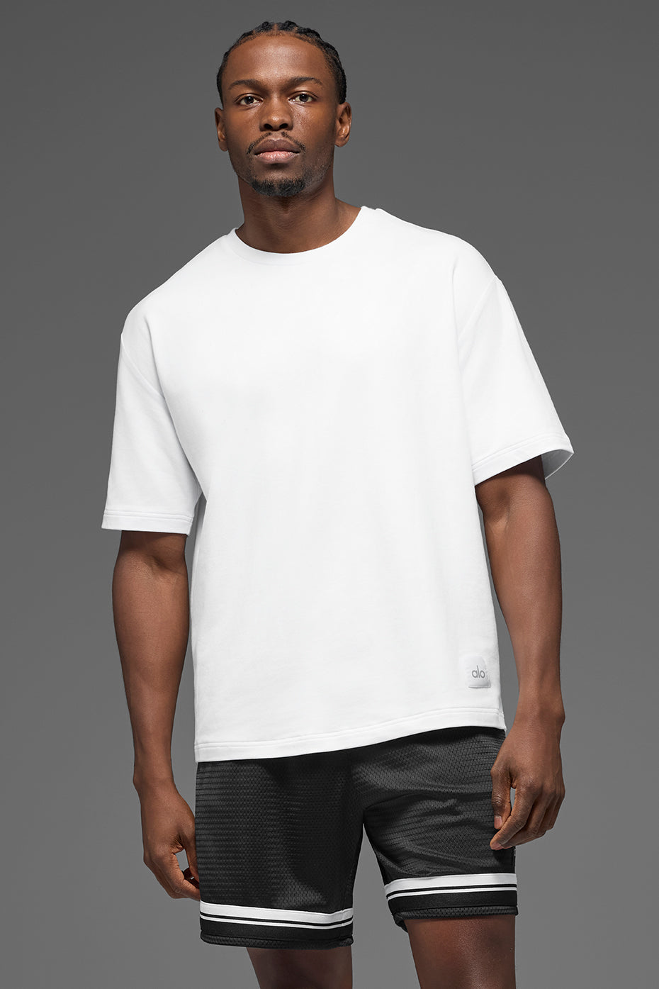 ALO Yoga メンズ ショートスリーブ Tシャツ 正規品 未着用 Alo Yoga Double Take Short Sleeve Top In White - 31% Off