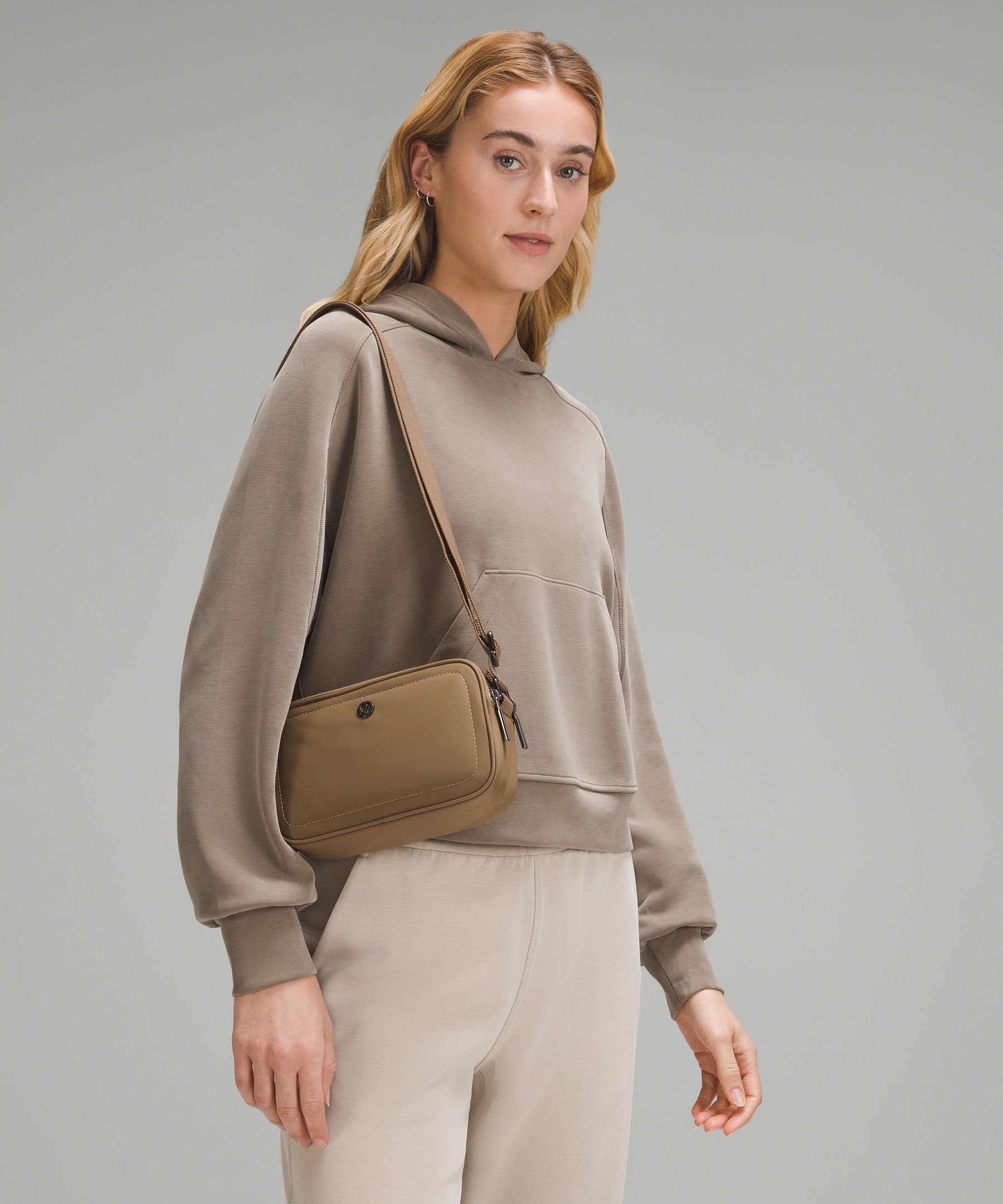 lululemon camera bag artifact Lululemon Crossbody Camera Bag In Chilled Grape - 24% Off