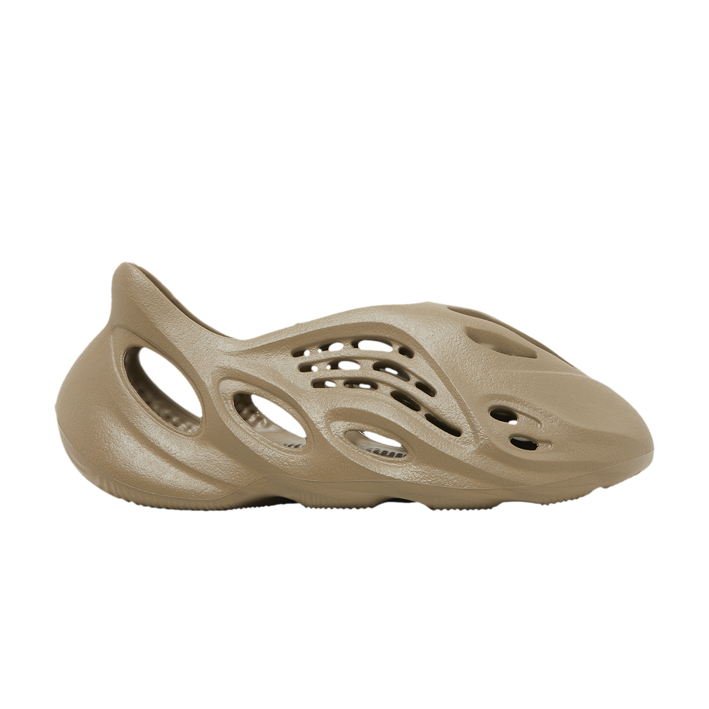 Adidas Yeezy Foam Runner - Green | Editorialist display picture 1