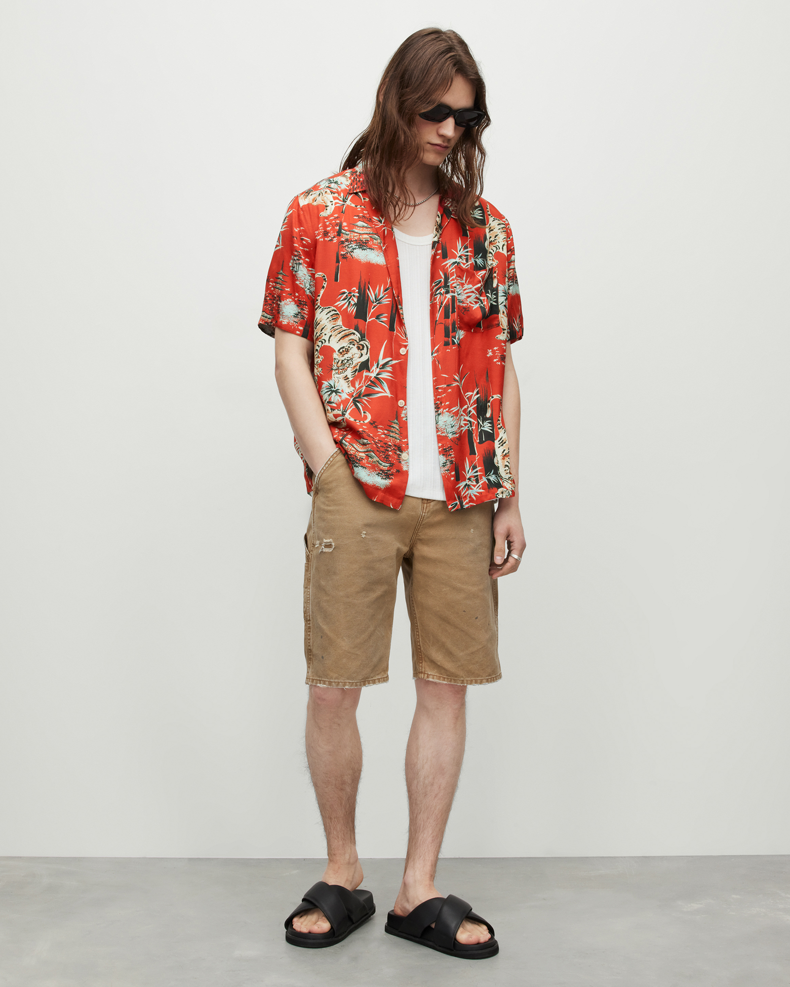 La Camicia Hawaiana è Tornata di Moda La Camicia Hawaiana è Tornata di Moda