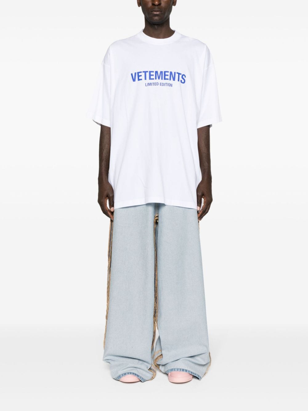 VETEMENTS VETEMENTS Logo-Print Cotton T-Shirt
