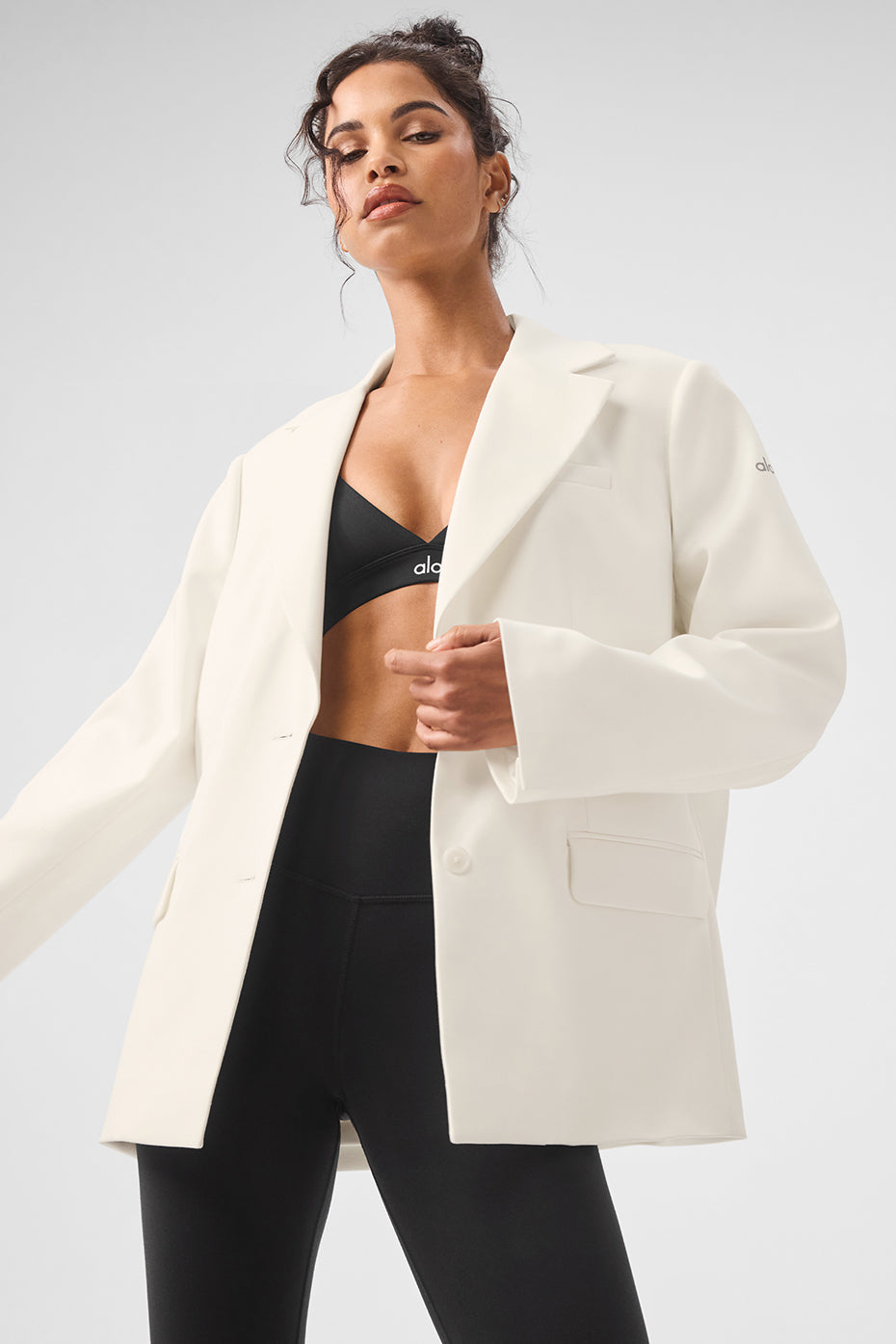 新品未使用　alo First-Class Blazer テーラードジャケット First-Class Blazer - Steel Grey | ALO