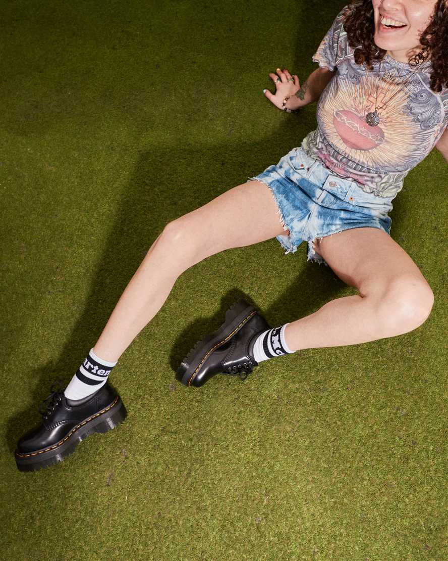 DR. MARTENS Dr. Martens 8053 Leather Platform Shoes