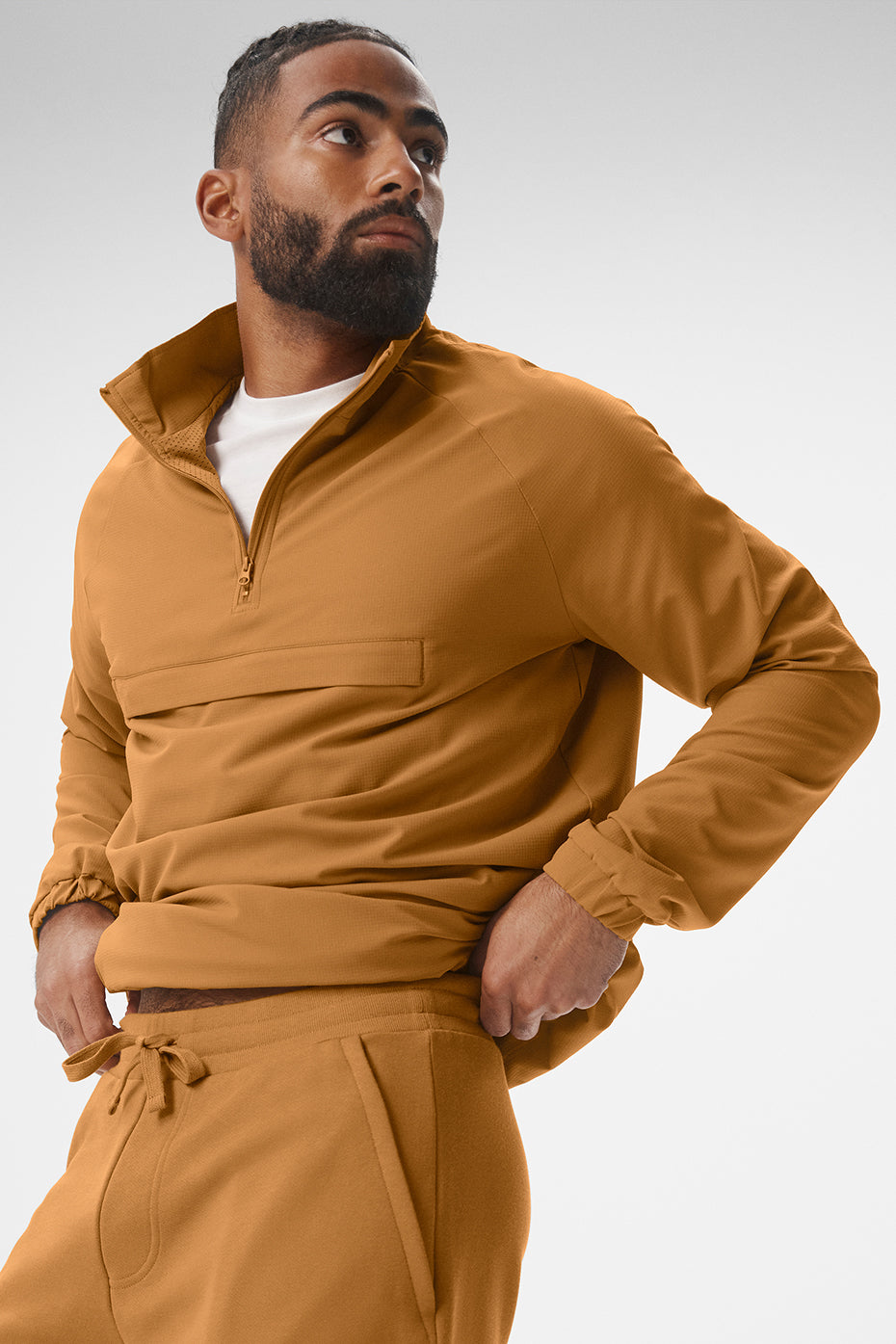 Buy Alo Yoga Ripstop 1/4 Zip On-set Jacket - Ivory At 20% Off