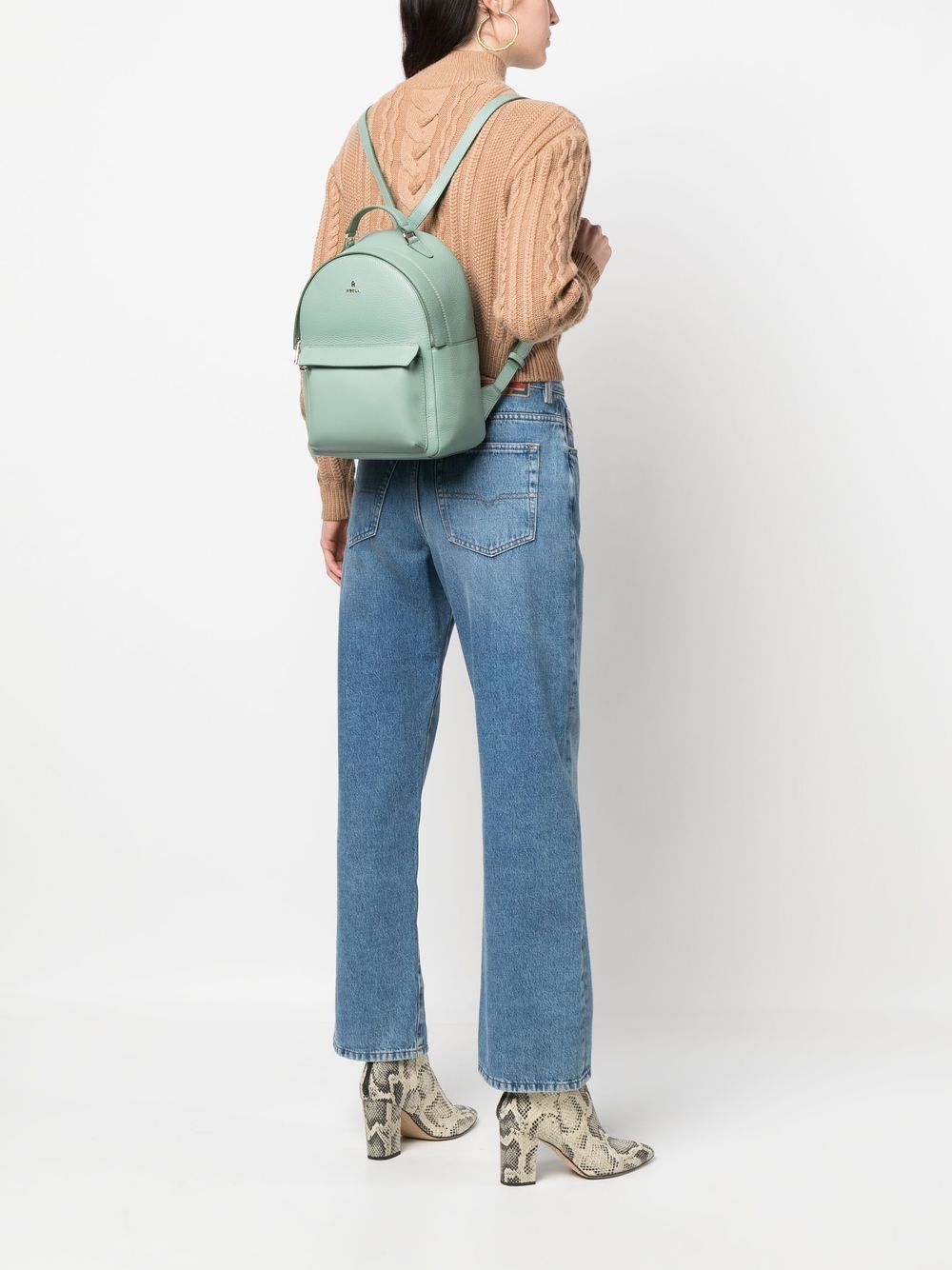 FURLA レザー リュック カーキ　オリーブグリーン Furla Front Pouch Backpack - Green | Editorialist