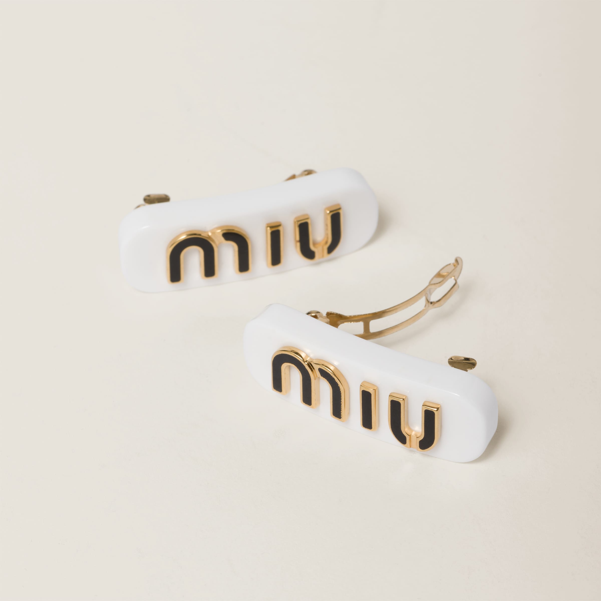 Miu Miu Plexiglas And Metal Hair Clips - White/Black  display picture 3