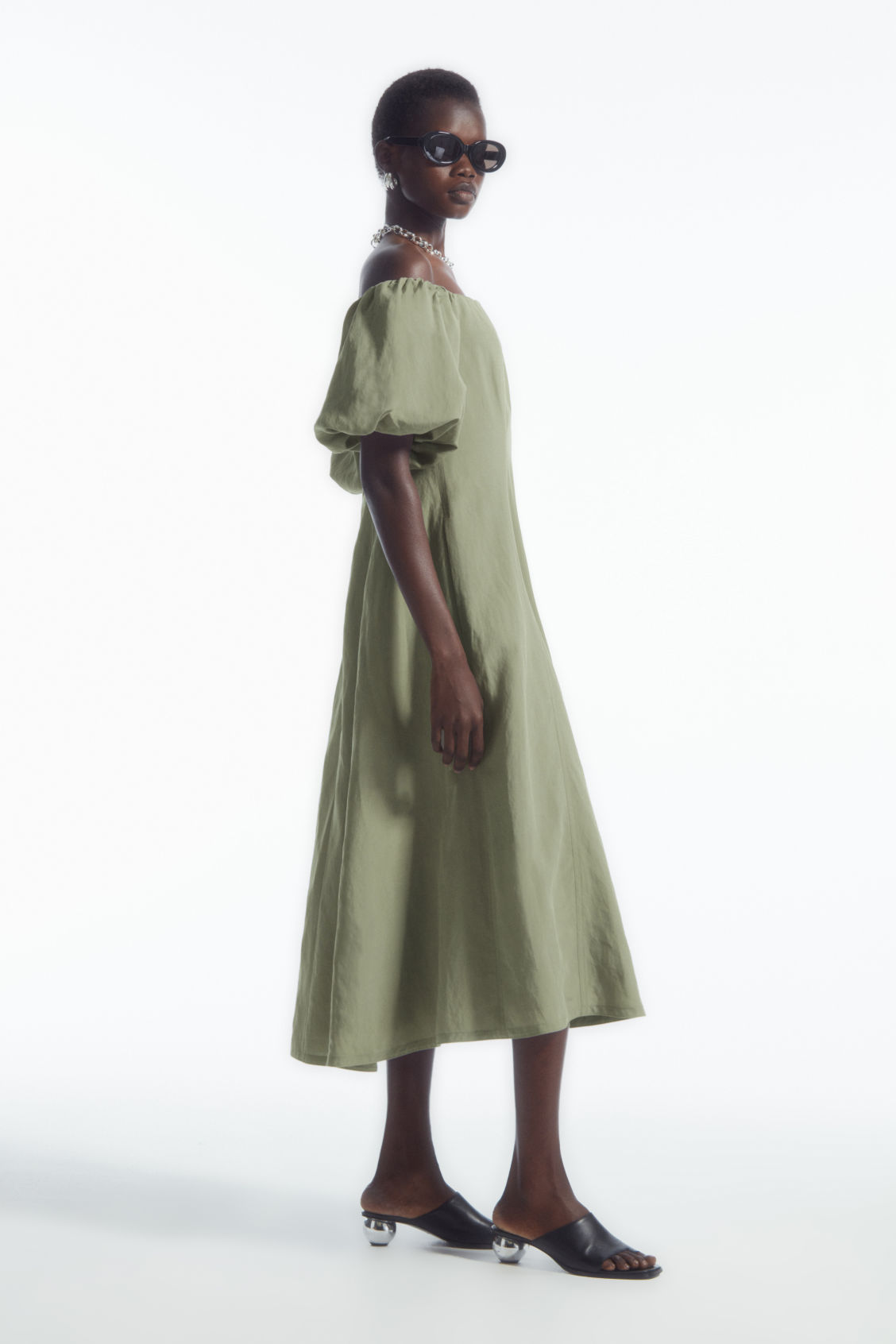 Cos Off-The-Shoulder Puff-Sleeve Midi Dress In Green - 60% Off |  Editorialist