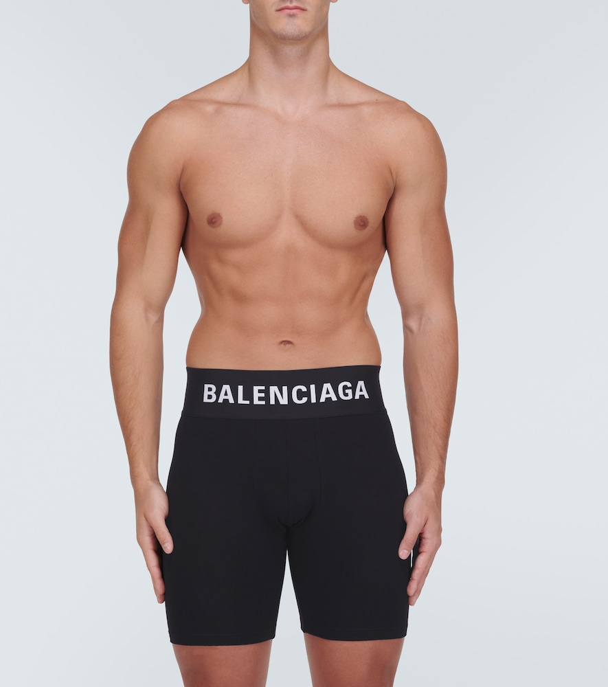 24696093~black_1.jpg