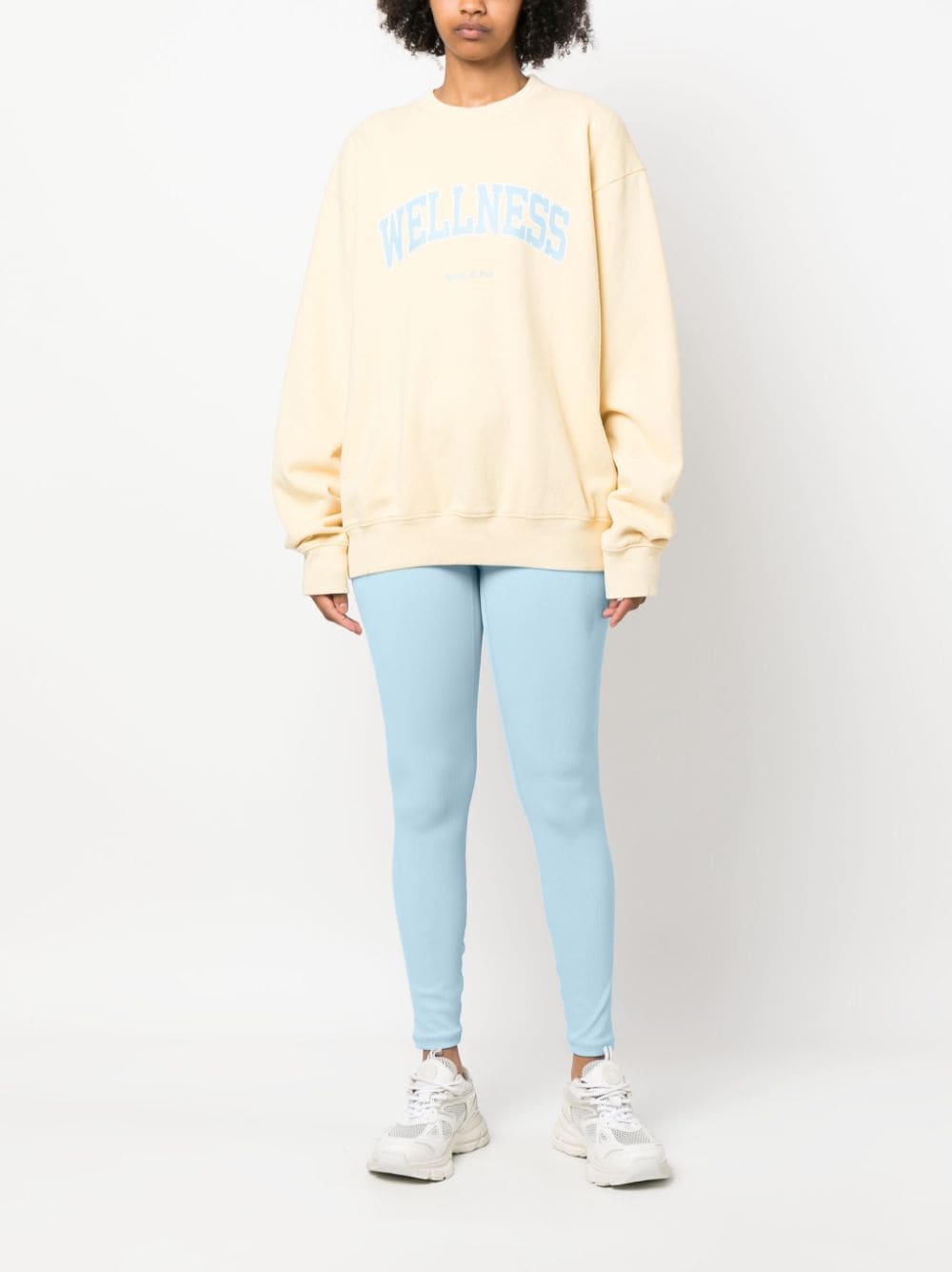 SPORTY & RICH serif logo-patch ribbed leggings