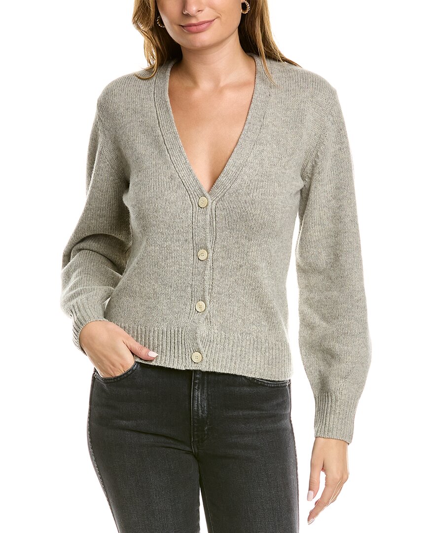 Cashmere grey sweater sample