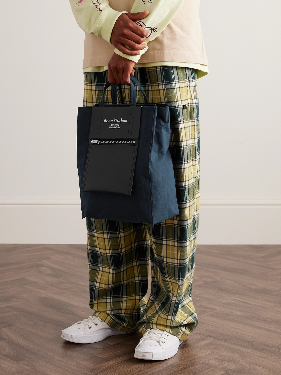 Acne Studious Baker Out Lサイズ Acne Studios Baker Out Logo-Print Leather And Nylon Tote Bag In