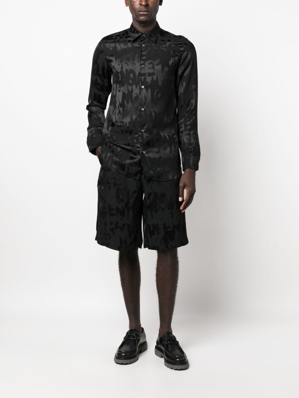 ALEXANDER MCQUEEN Alexander McQueen Graffiti Logo Jacquard Shorts