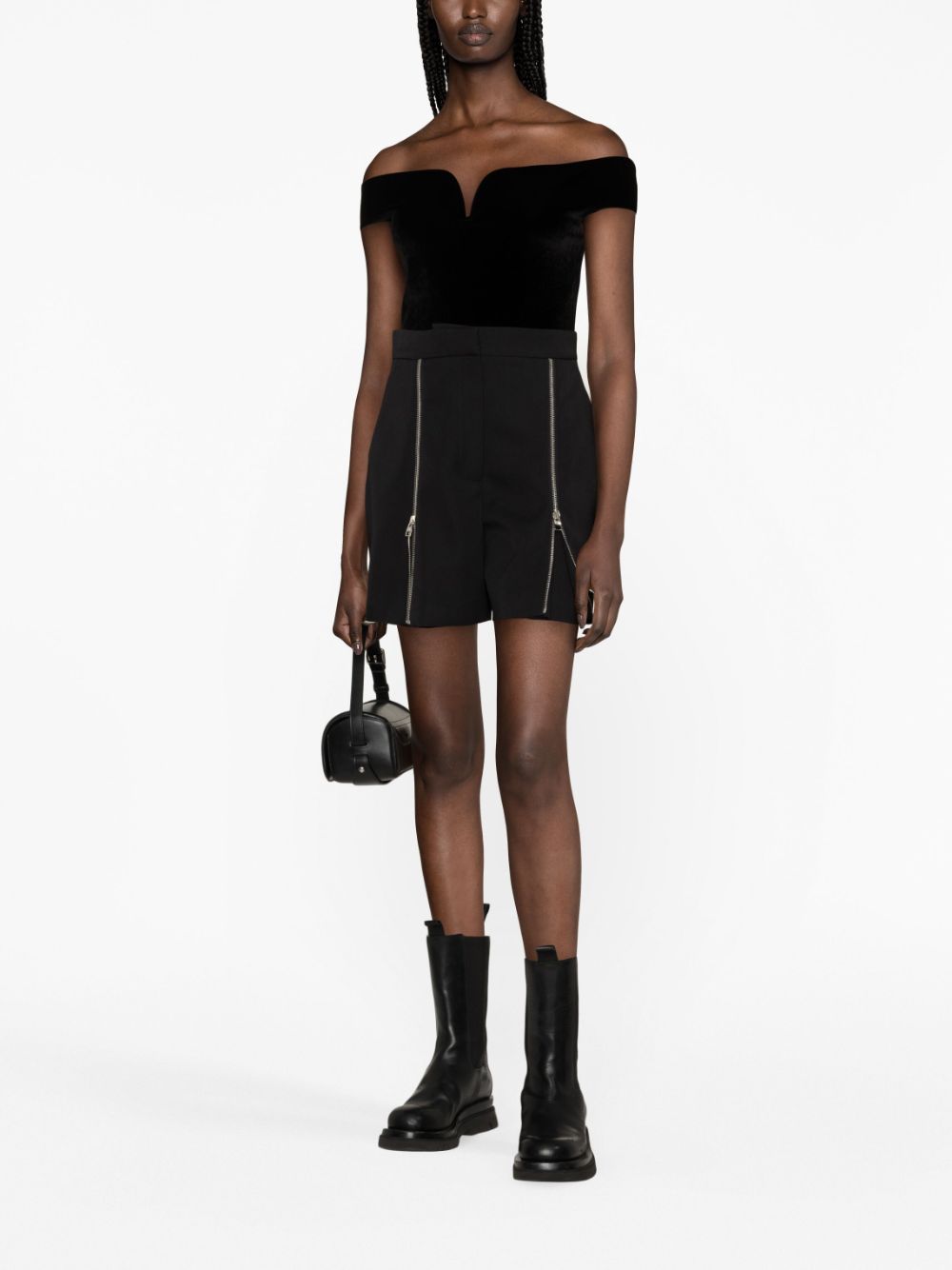 ALEXANDER MCQUEEN Alexander McQueen Zip-Embellished Wool Shorts
