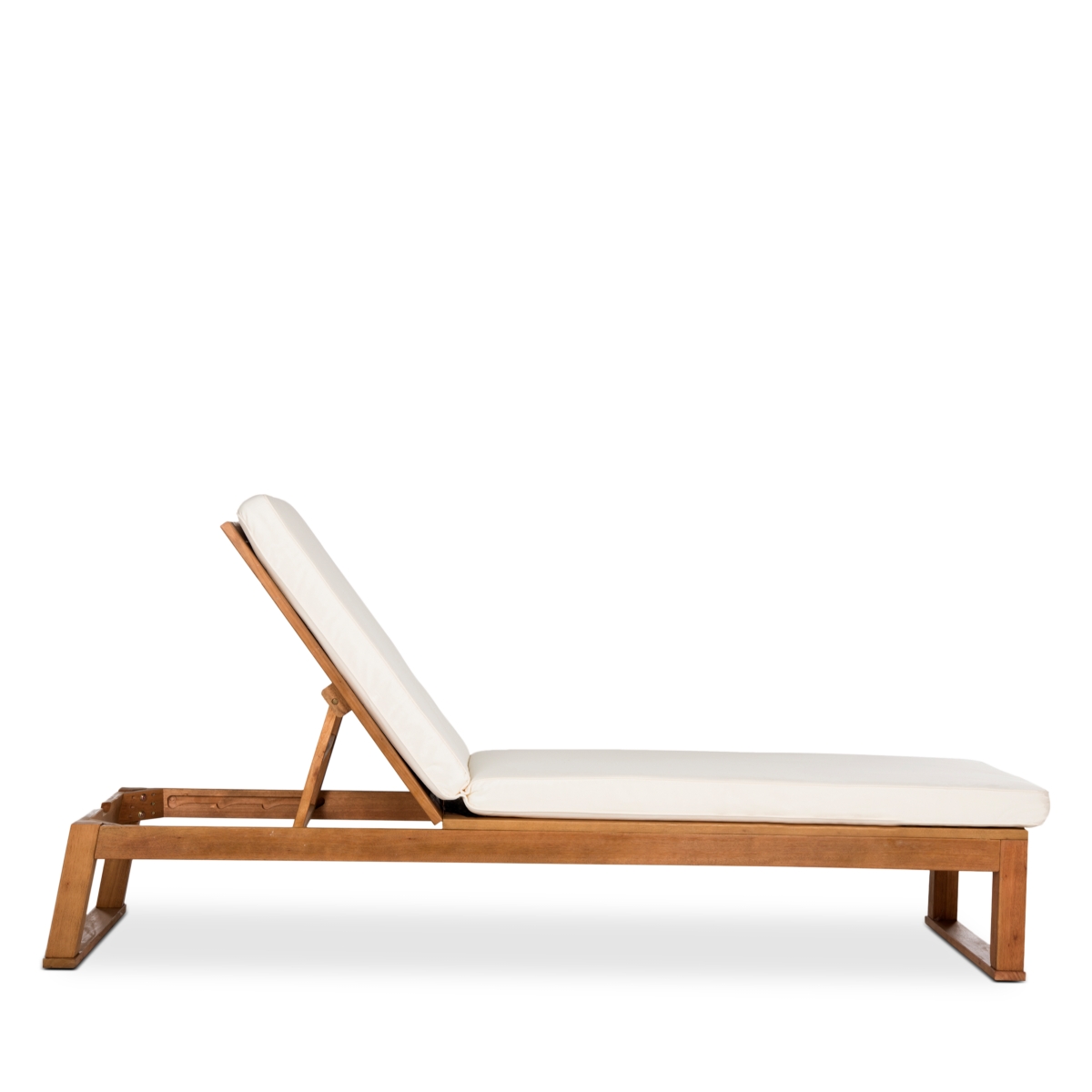 Safavieh Solano Outdoor Sun Lounger In Beige - 25% Off | Editorialist