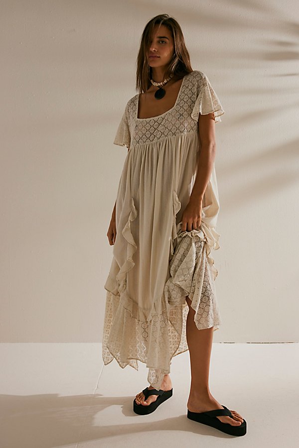 free people wild romance embroidered midi dress NWT Free People Wild Romance Embroidered Midi Dress Size XS Mauve