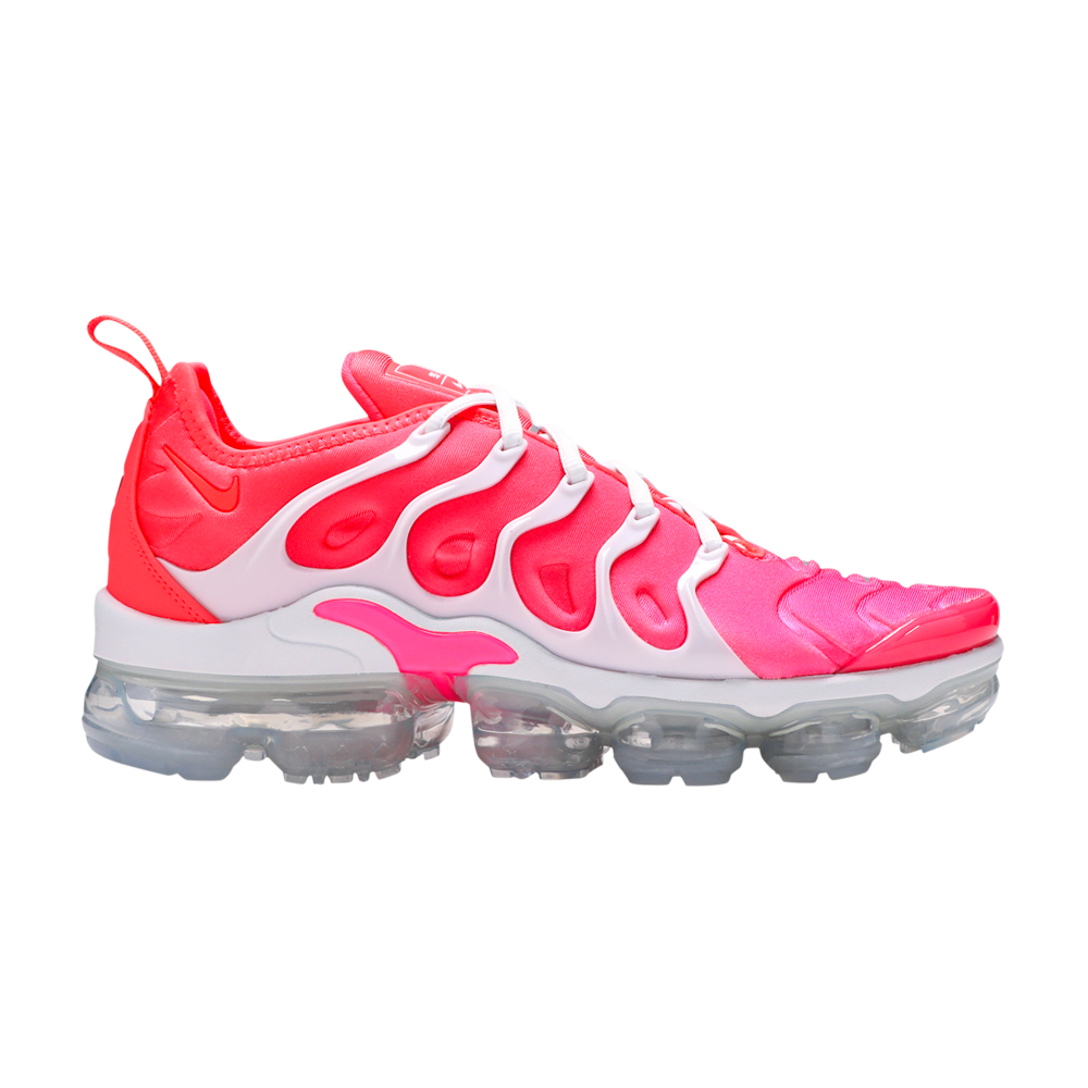 a tonal bubblegum pink covers the nike vapormax plus