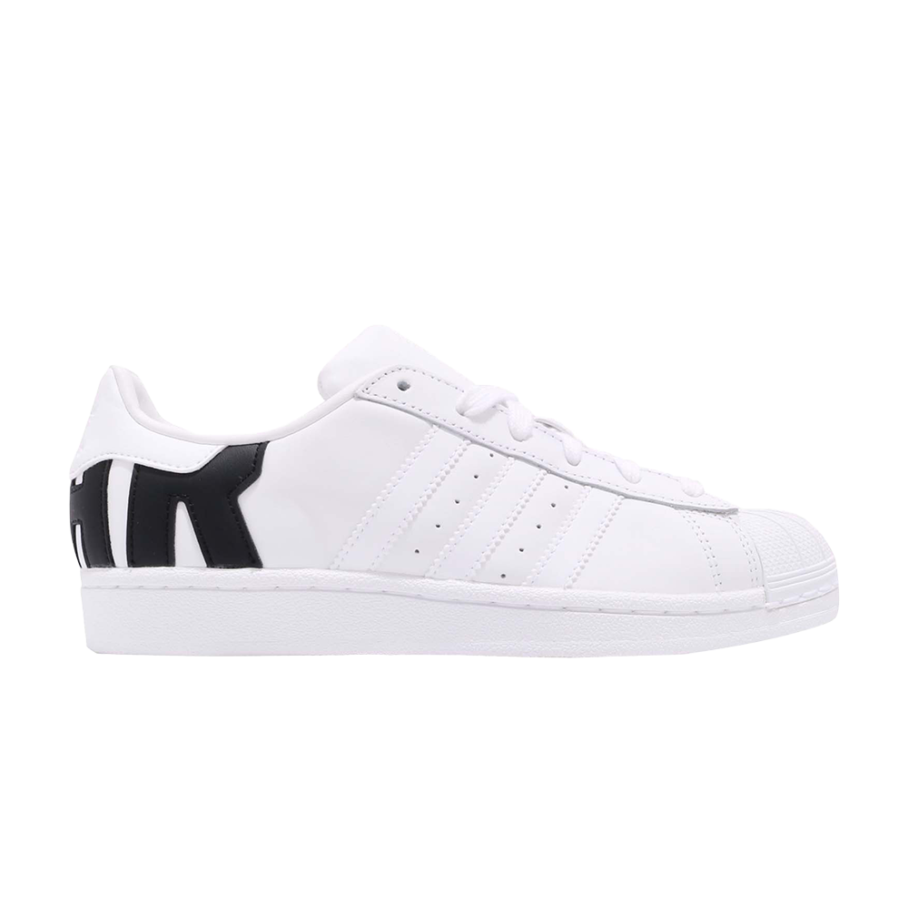 adidas gazelle silver green womens adidas Originals Superstar Patrick Star x SpongeBob SquarePants - JQ6778 |  SNS