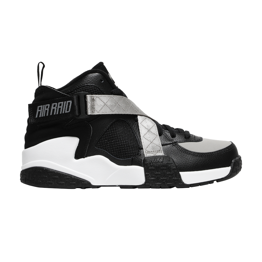 Nike Air Raid Og Sneakers - Black | Editorialist display picture 1