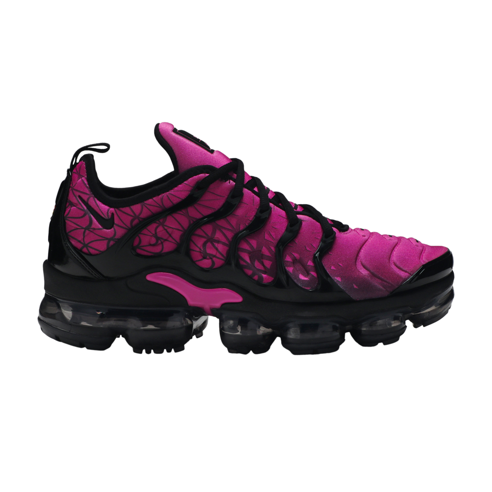 pink and purple vapormax plus outfit
