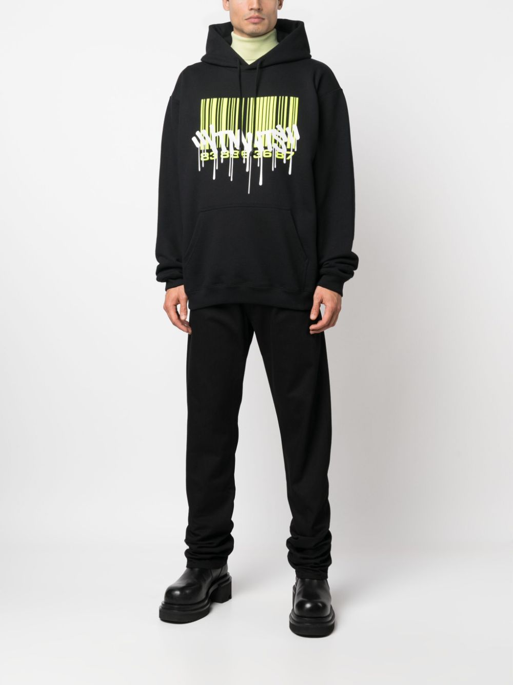 VTMNTS VTMNTS Barcode-Patch Straight-Leg Jeans