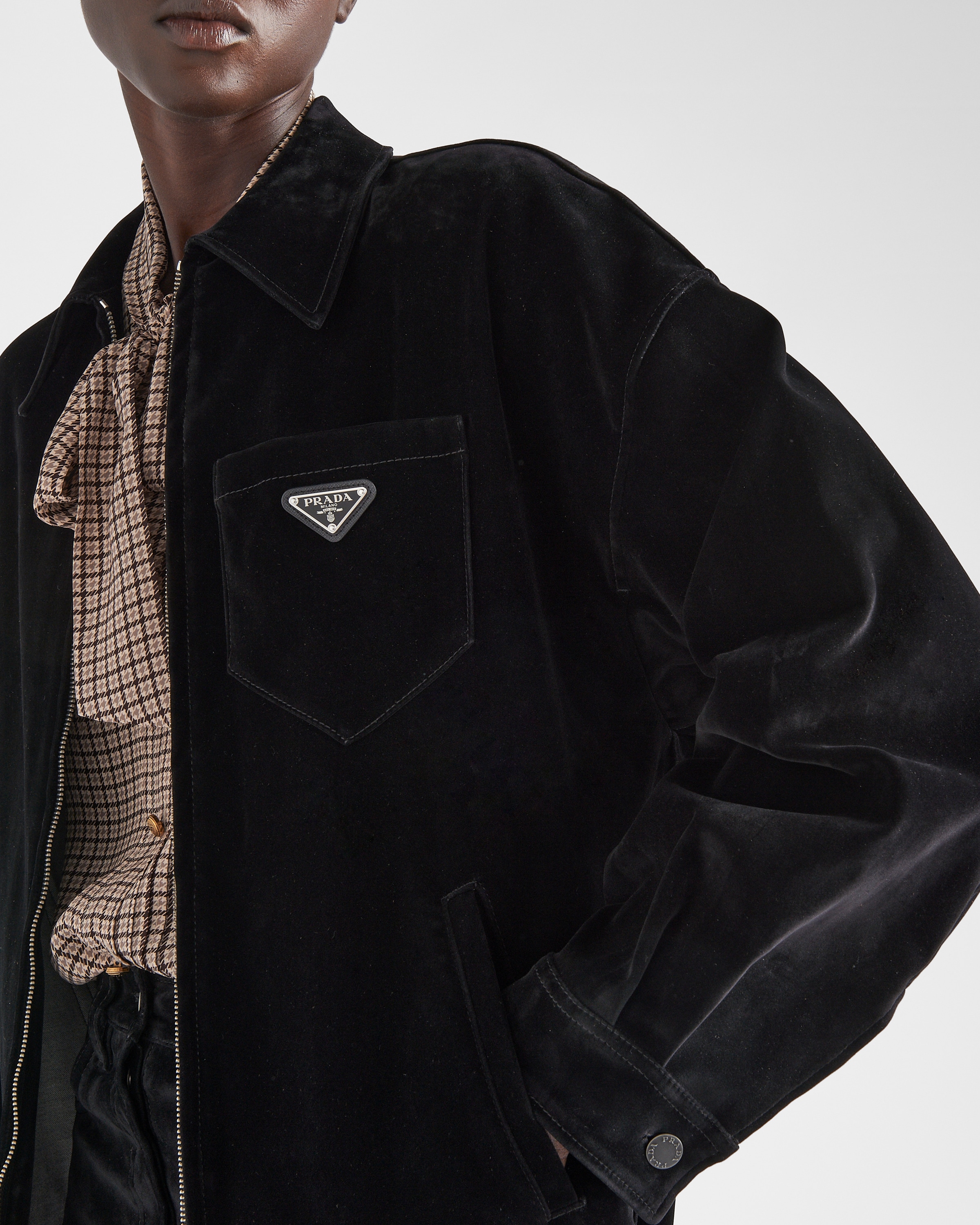 【みー】PRADA ブラック ベルベットデニムジャケット 40 Prada Velvet Denim Blouson Jacket - Black | Editorialist