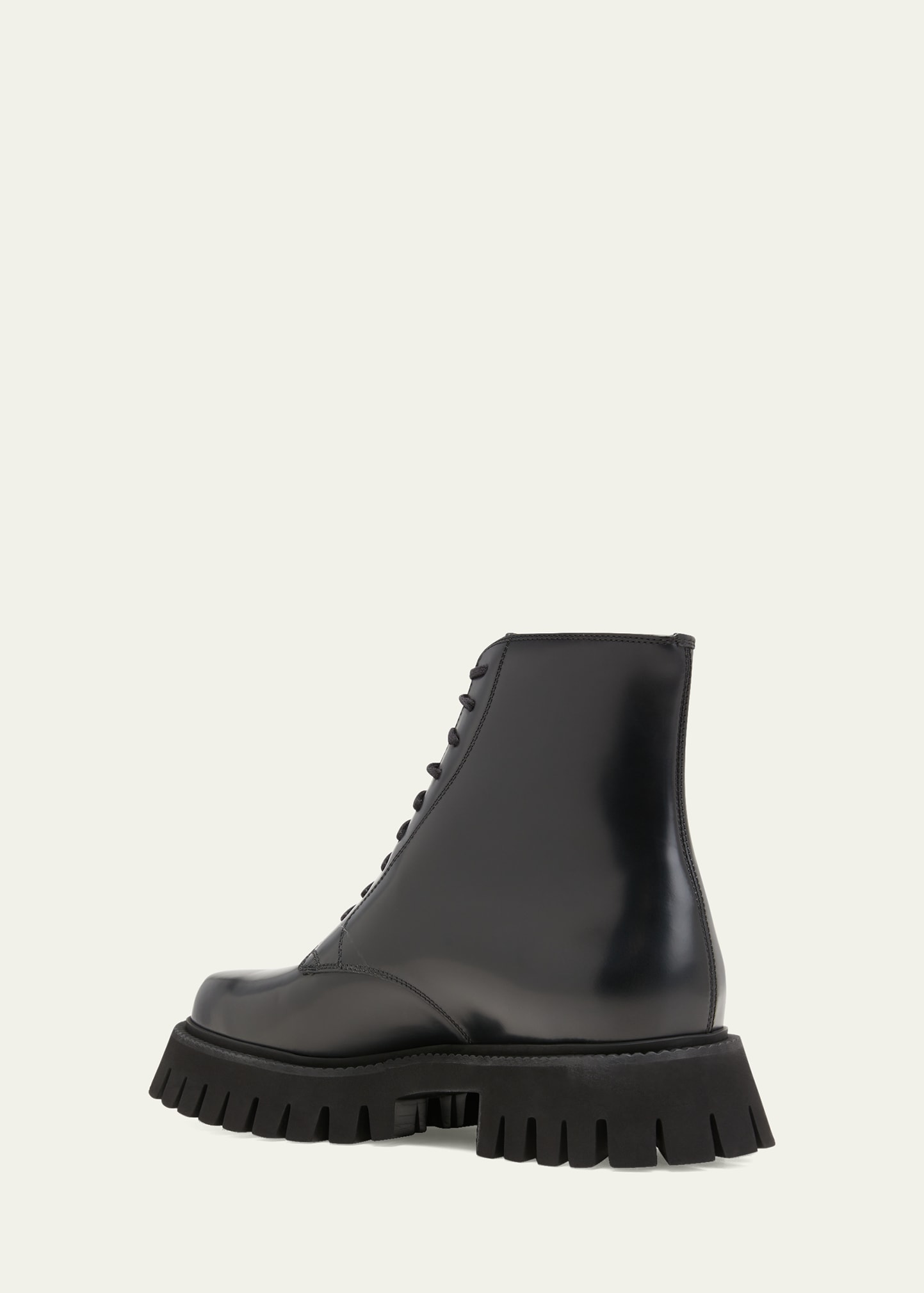 GUCCI Men\'s Novo Lug-Sole Combat Boots in Black Sz US 7 Gucci New Marmont GG Interlock Leather Combat Boots | Neiman  main image 3