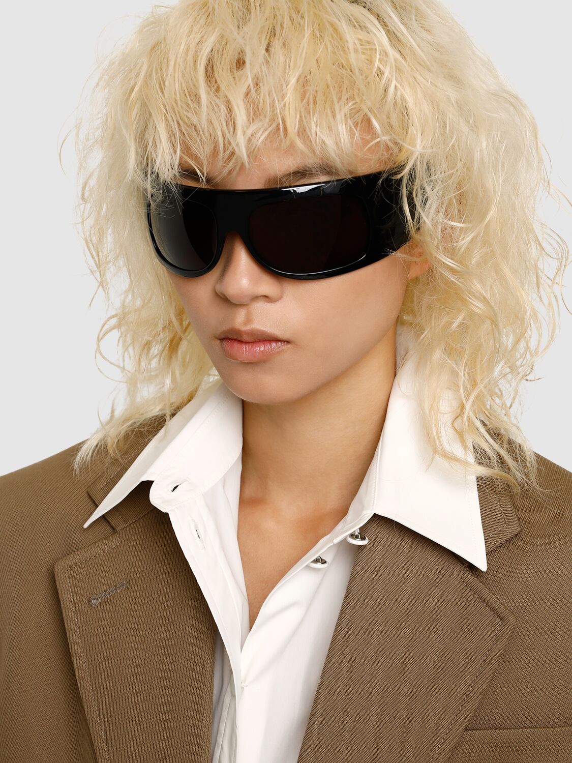 Gucci Gg1633s Mask Acetate Sunglasses - Black | Editorialist
