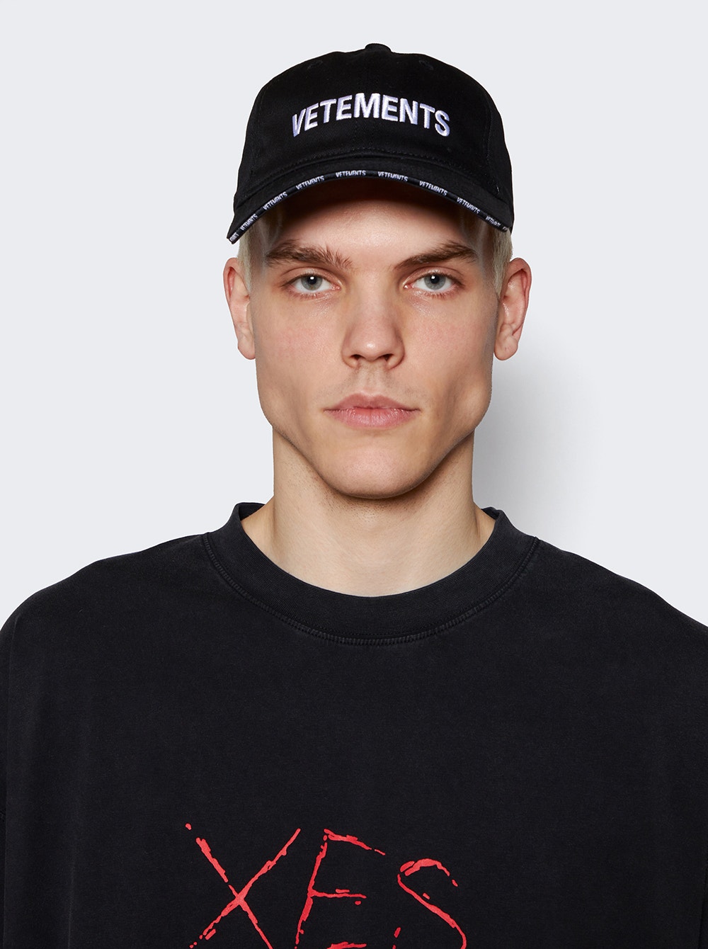 Vetements Iconic Logo Hat - Black | Editorialist