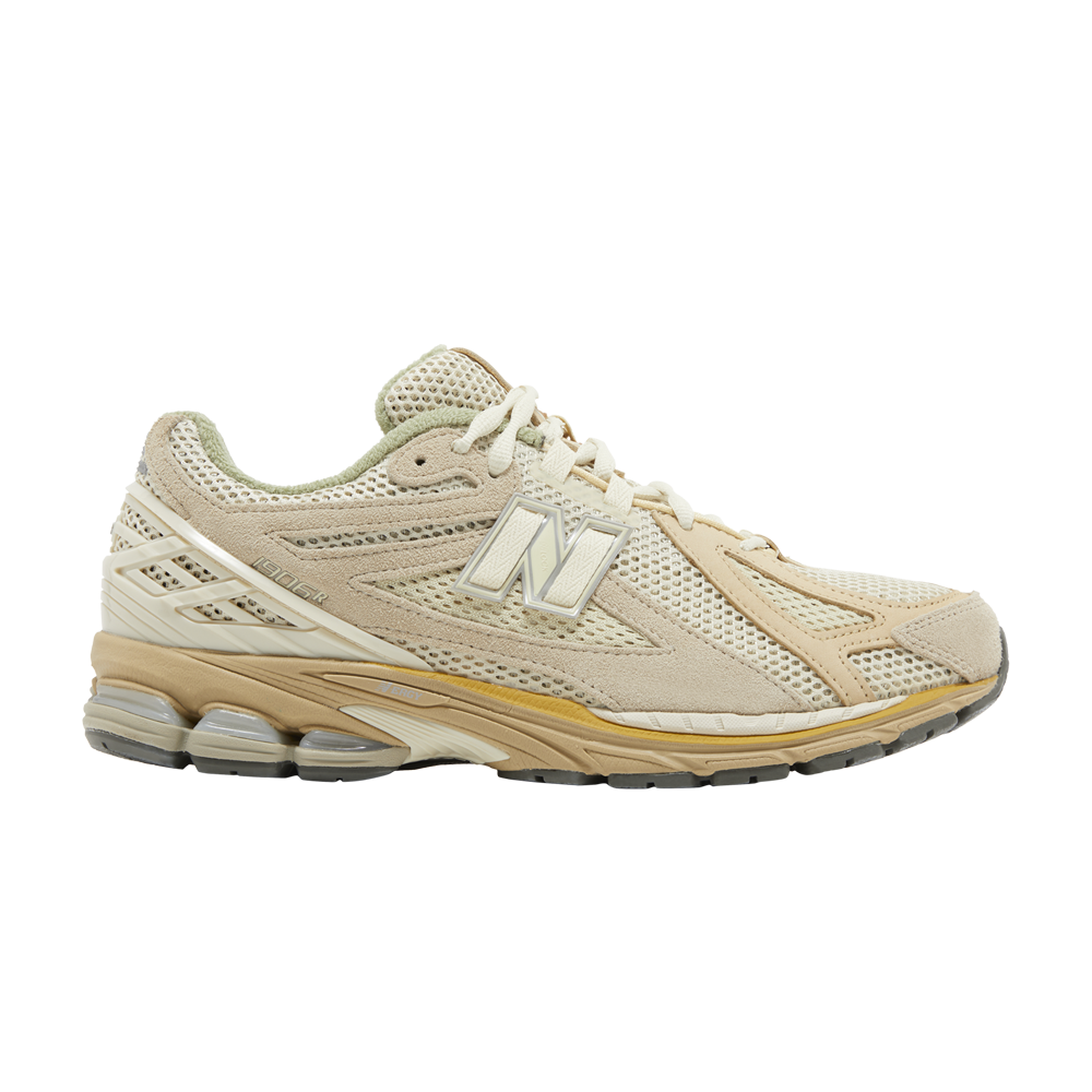 New Balance Auralee X 550 - White | Editorialist