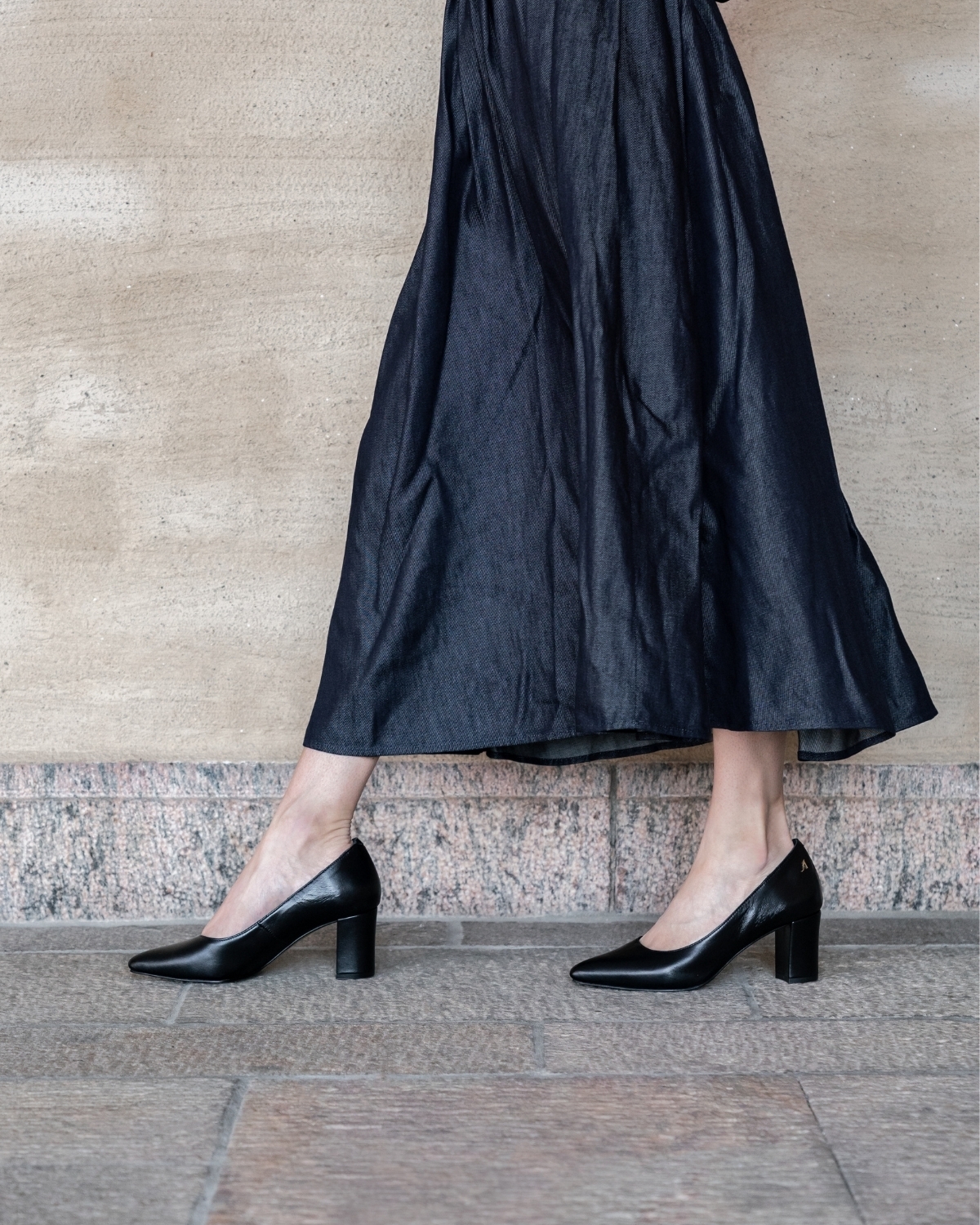 STINAA.J Stinaa.j Alice Pointed Toe Block Heel Pumps