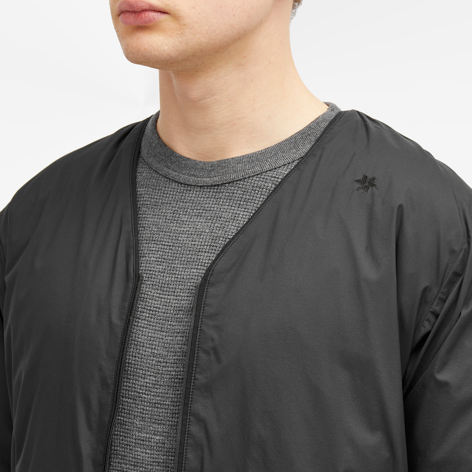 32676366~black_4.jpg