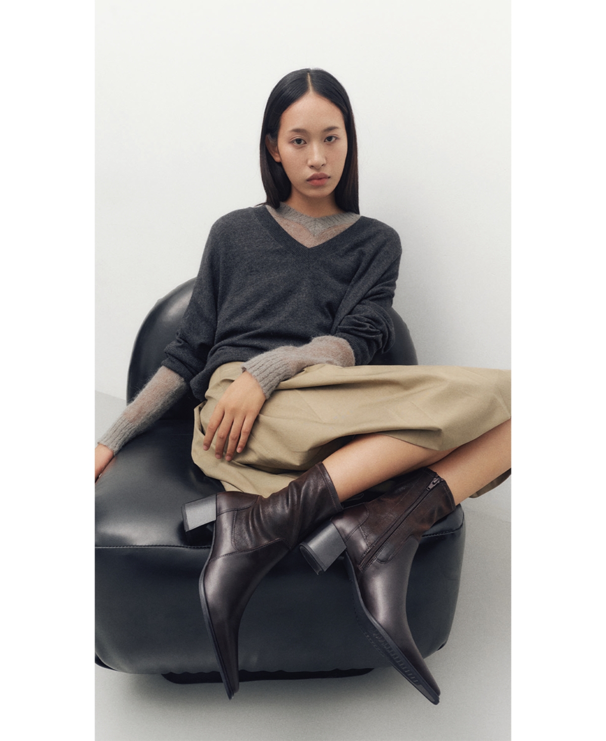VAGABOND SHOEMAKERS Giselle Pointed Toe Ankle Boots