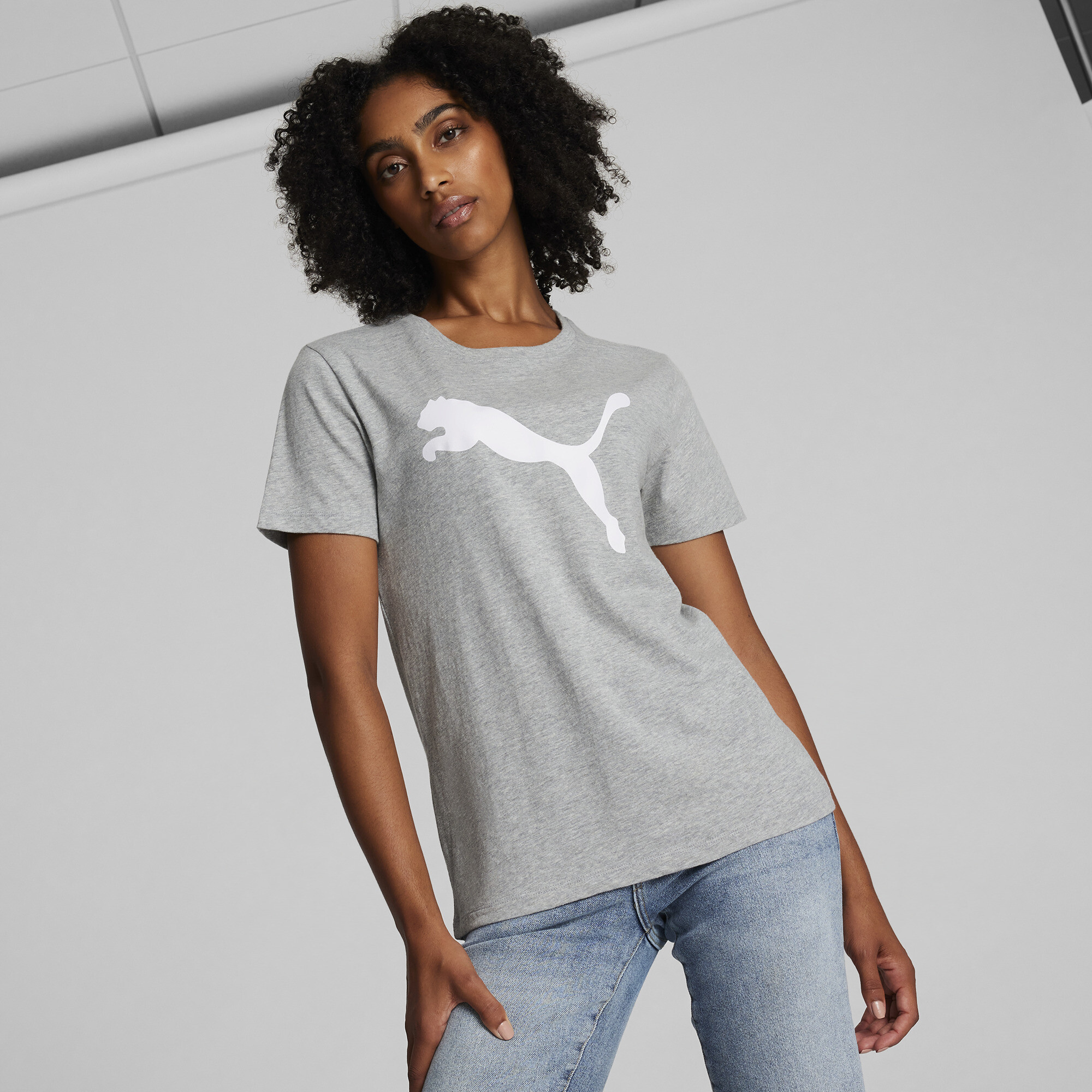 PUMA Essentials Big Cat Logo T-Shirt