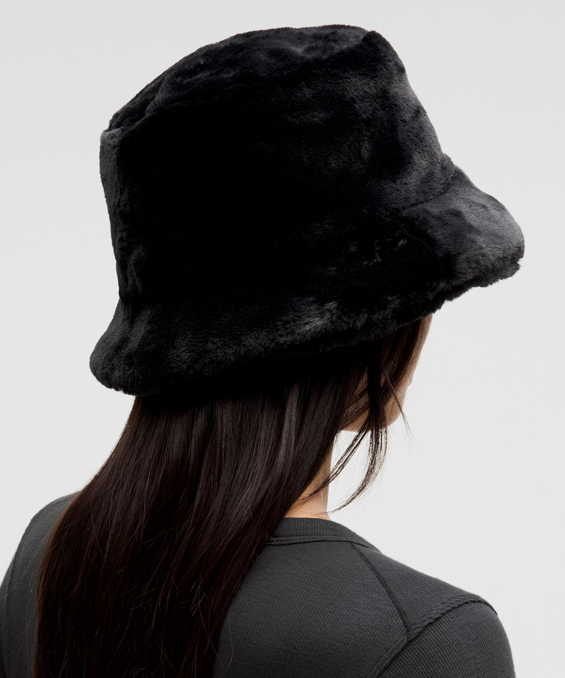 Lululemon Womens Quilted Fleece-Lined Bucket Hat Black Size M/LNWT Quilted Fleece-Lined Bucket Hat | Women main image 2