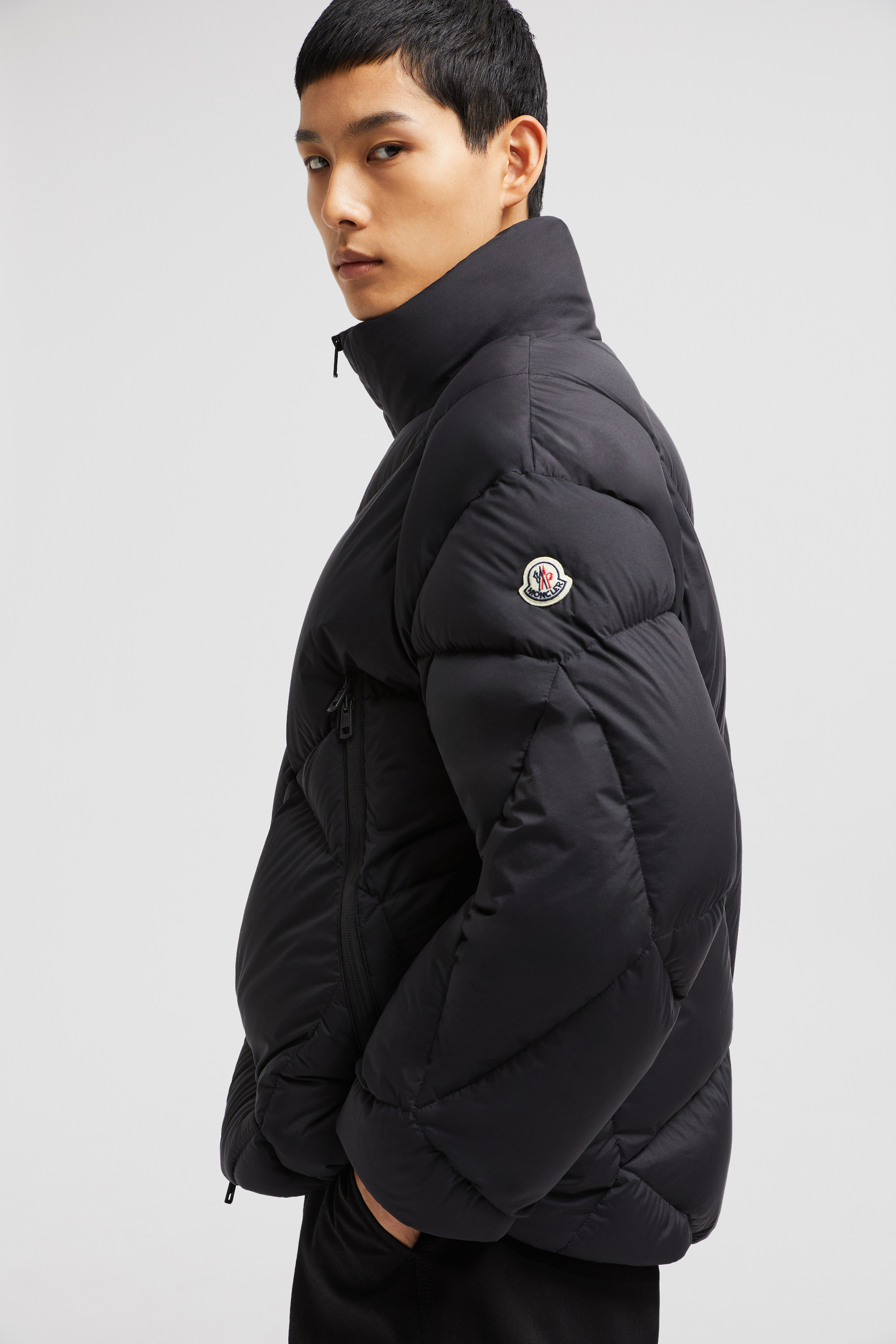 Moncler Vardar Graphic-Quilted Down Jacket - Black | Editorialist