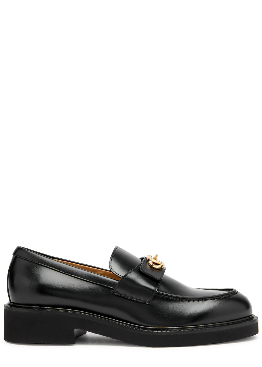 Valentino Garavani Vlogo Locker Leather Loafer In Black - 40  display picture 2