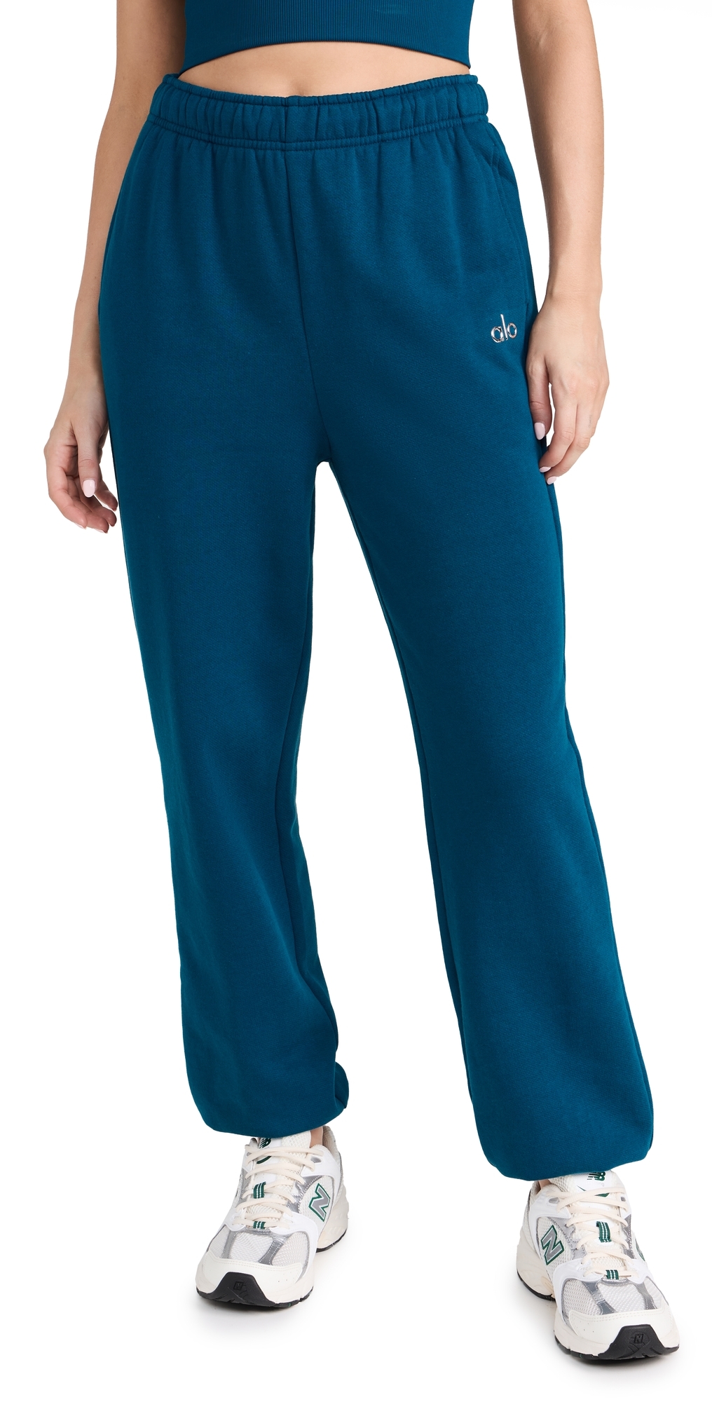 Alo Yoga Accolade Sweatpants In Eclipse Blue 30% Off Editorialist