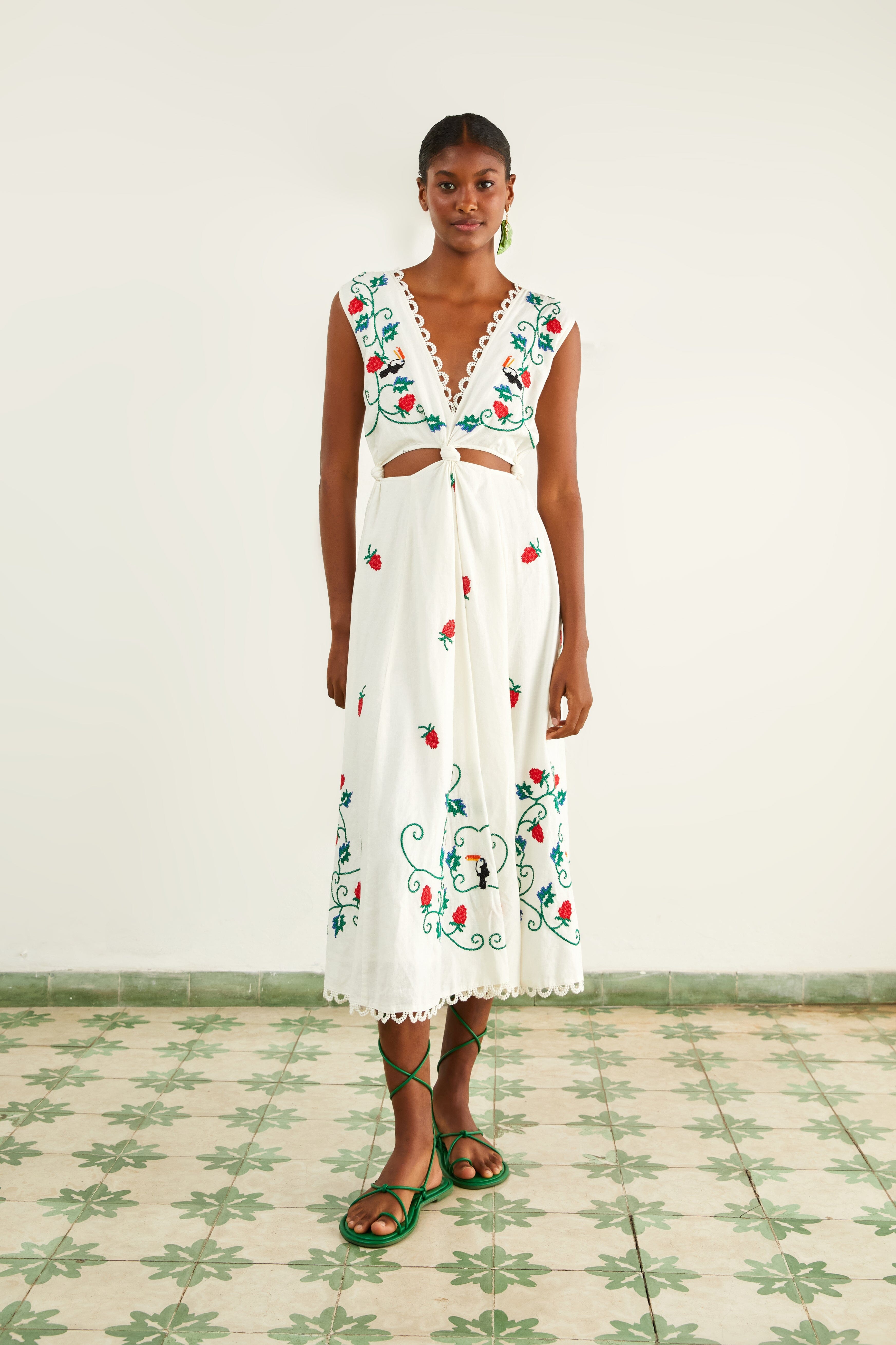 Farm Rio Cross Stitch Toucan Embroidered Midi Dress - Off-White |  Editorialist
