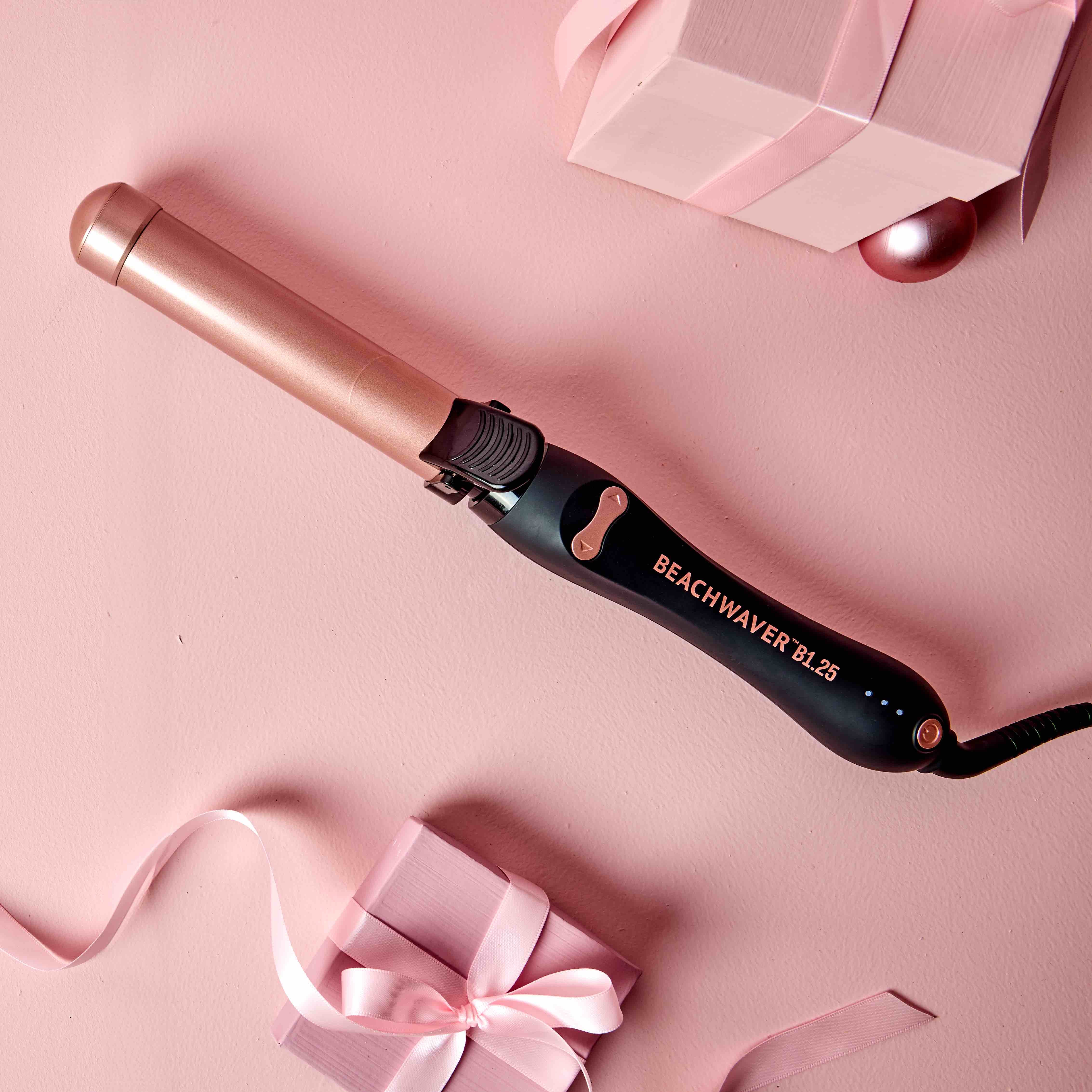The Beachwaver Co. B1.25 Midnight Rose In One-Color - 30 