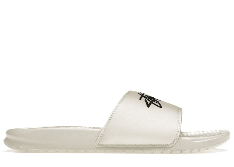 Nike Benassi Slides - Sail/Black | Editorialist