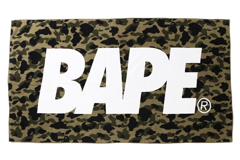 A Bathing Ape 1st Camo Beach Towel - Green | Editorialist