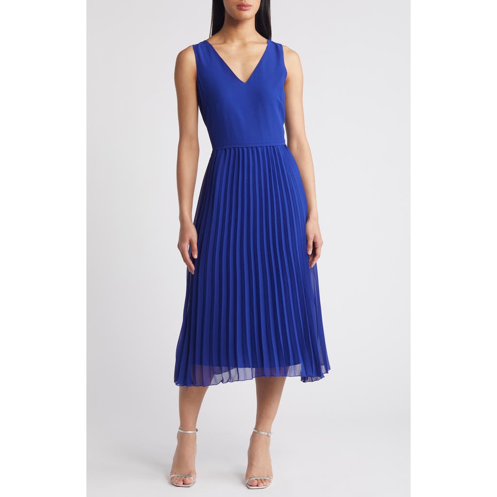 strapless open back dress Cream V Neck Pleated Cocktail Midi Dress  STYLE US