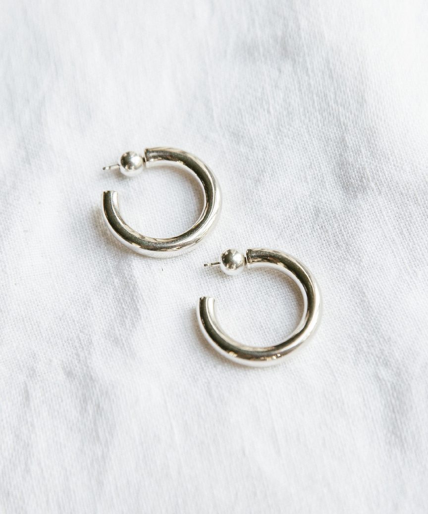Sophie Buhai Small Everyday Hoop Earrings - Silver | Editorialist